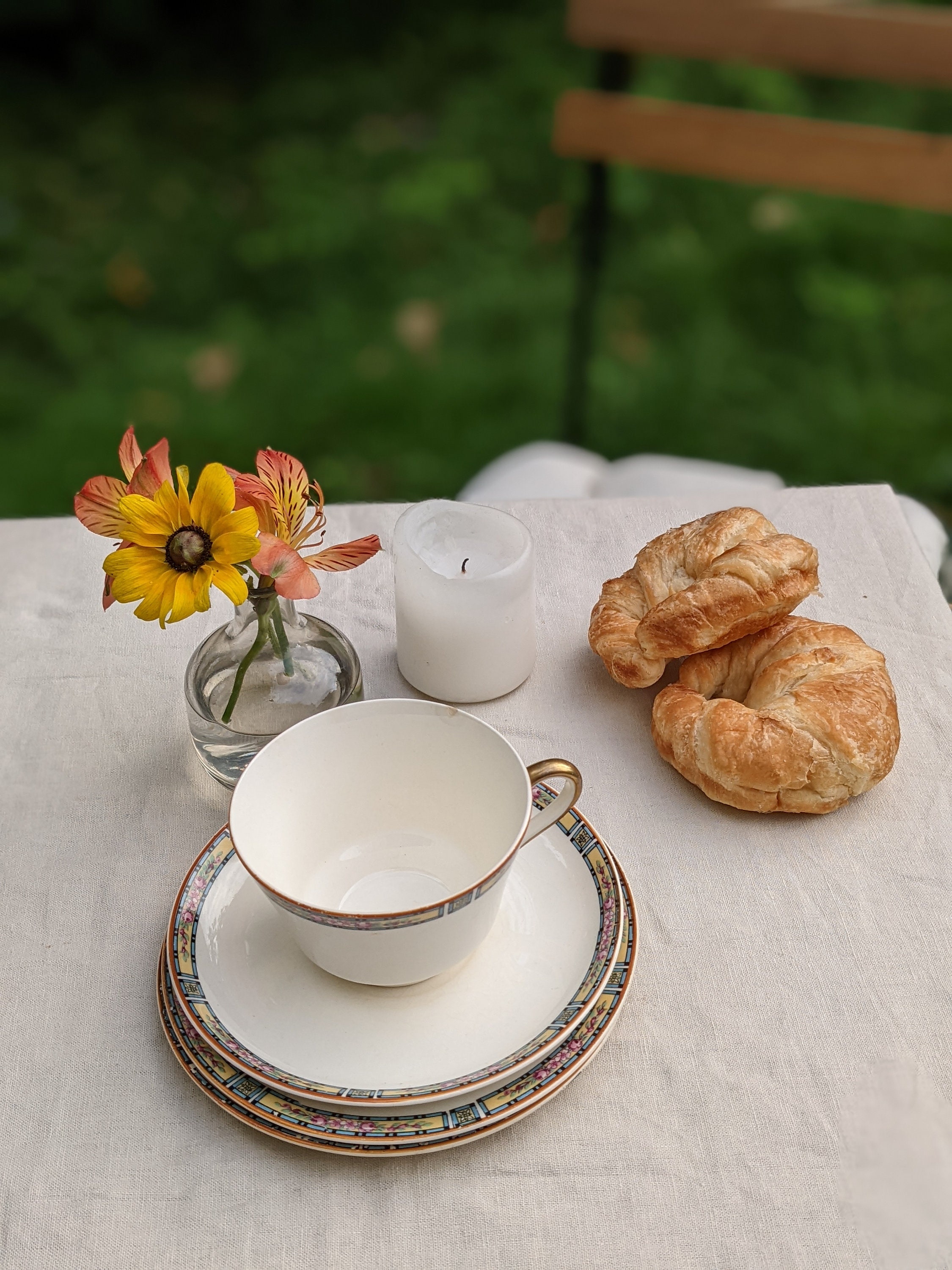 Patterned China, Floral Vintage China Teacup and Side Plates - Etsy