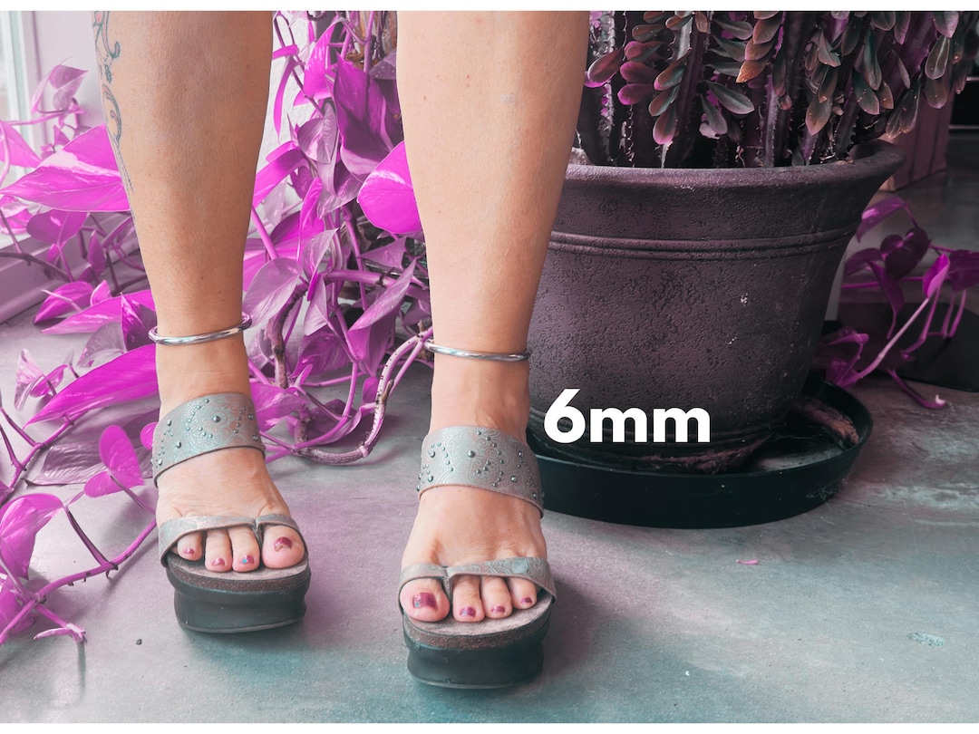 NEW Shape Eternity Ankle Cuffs - Comfort Fit Oval Design - 6mm ...