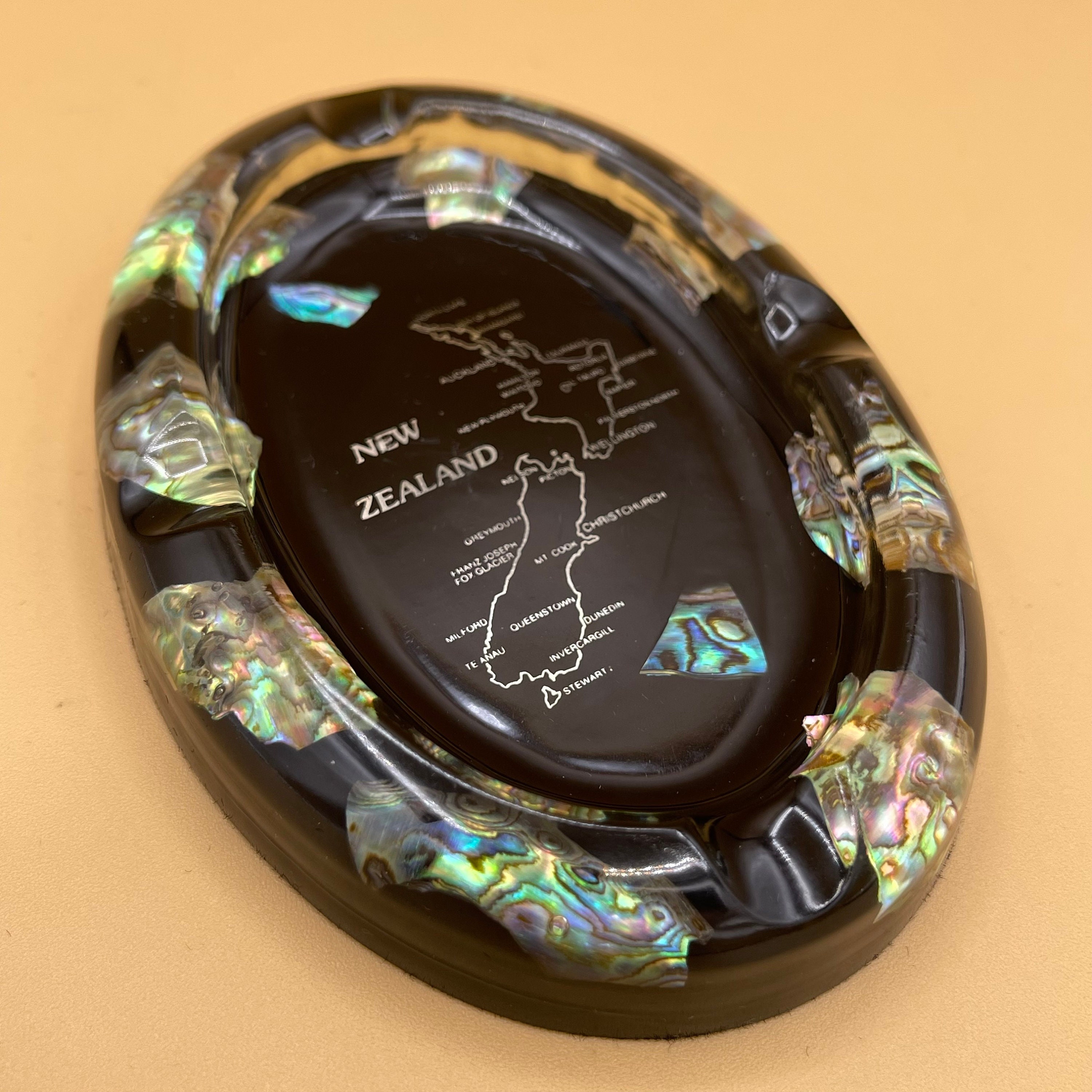 New Zealand Lucite Resin Oval Vintage Souvenir Ashtray - Etsy