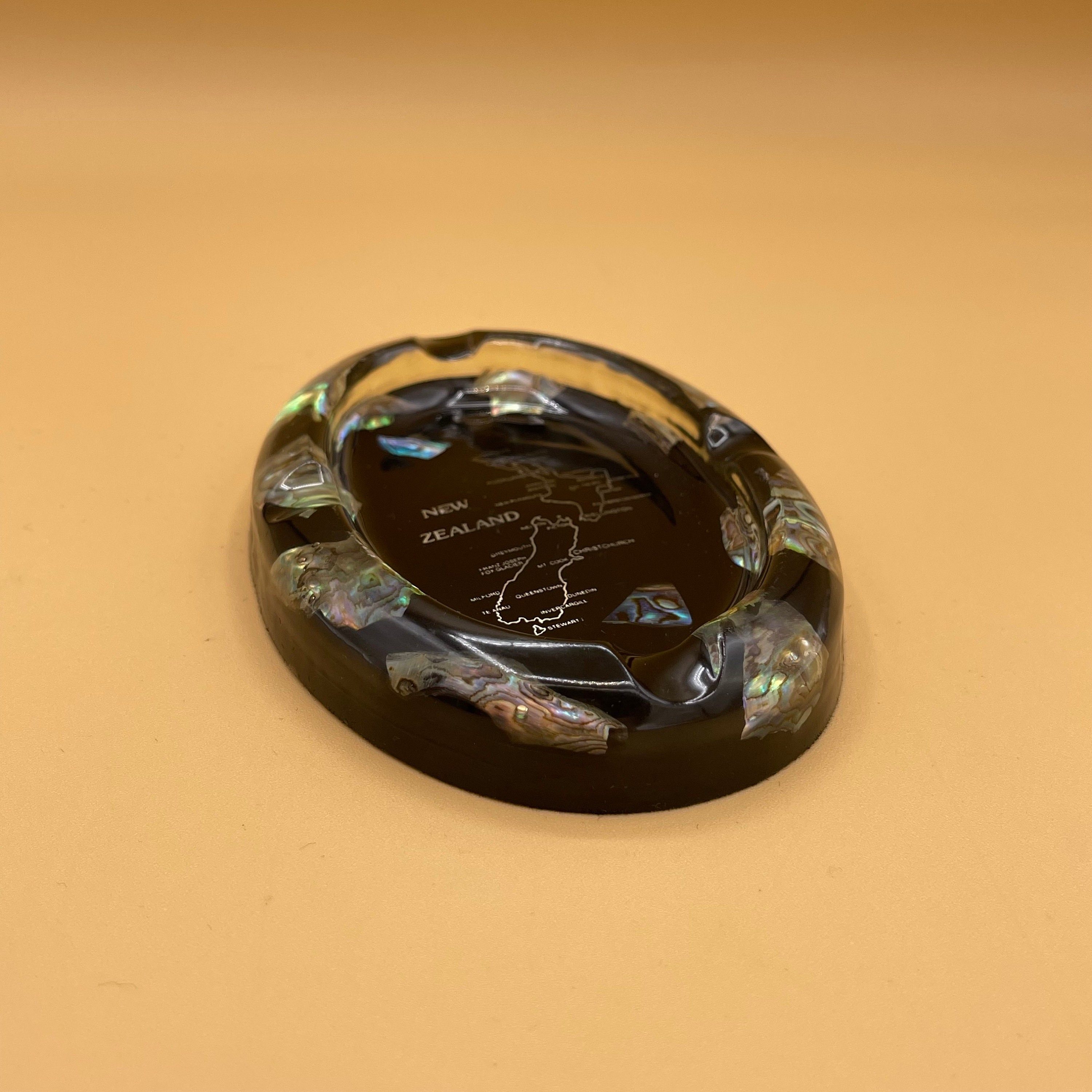 New Zealand Lucite Resin Oval Vintage Souvenir Ashtray - Etsy