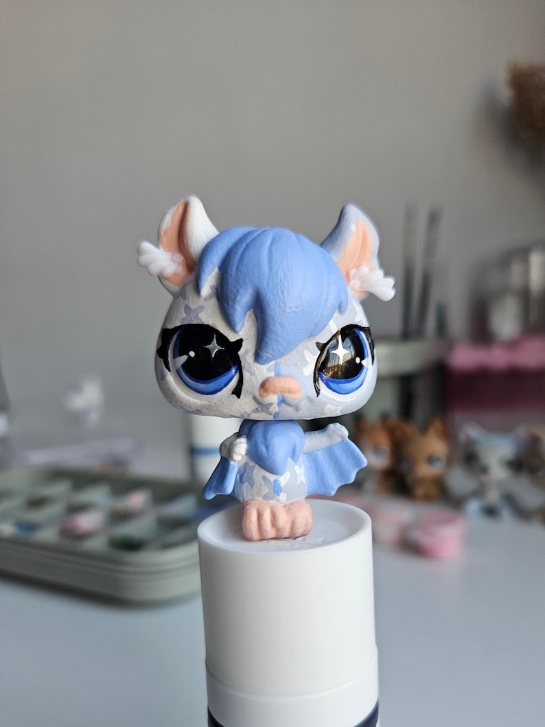 Lps Littlest Pet Shop Custom Bat Handpainted - Etsy
