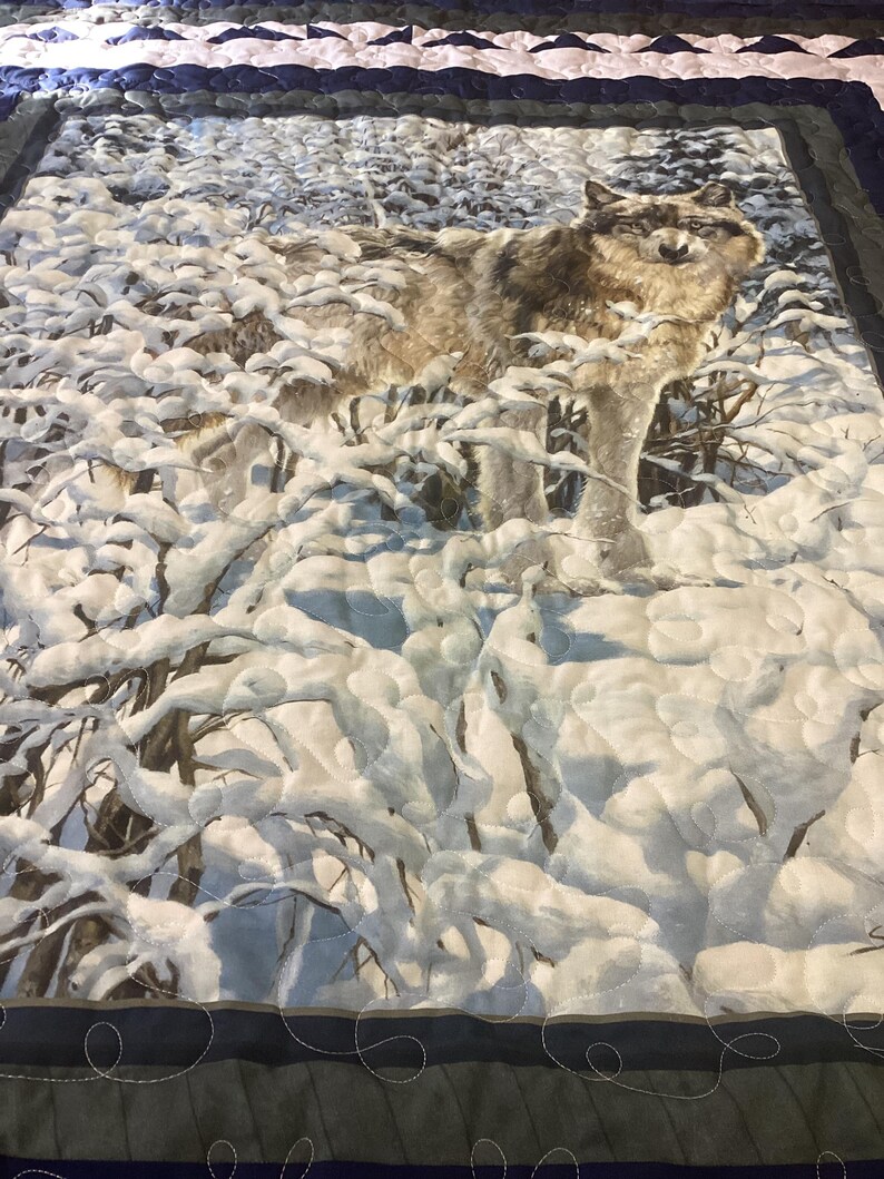 Handmade Wolf Winter Scene Quilt – Cozy Full/ Throw Blanket With Royal ...