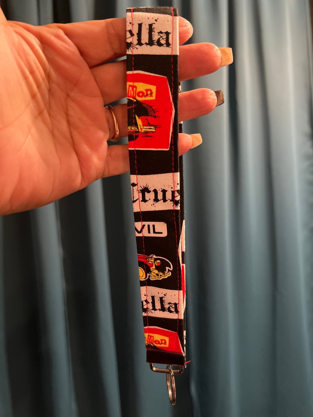 Disneys 101 Dalmatians Cruella Key Chain - Etsy