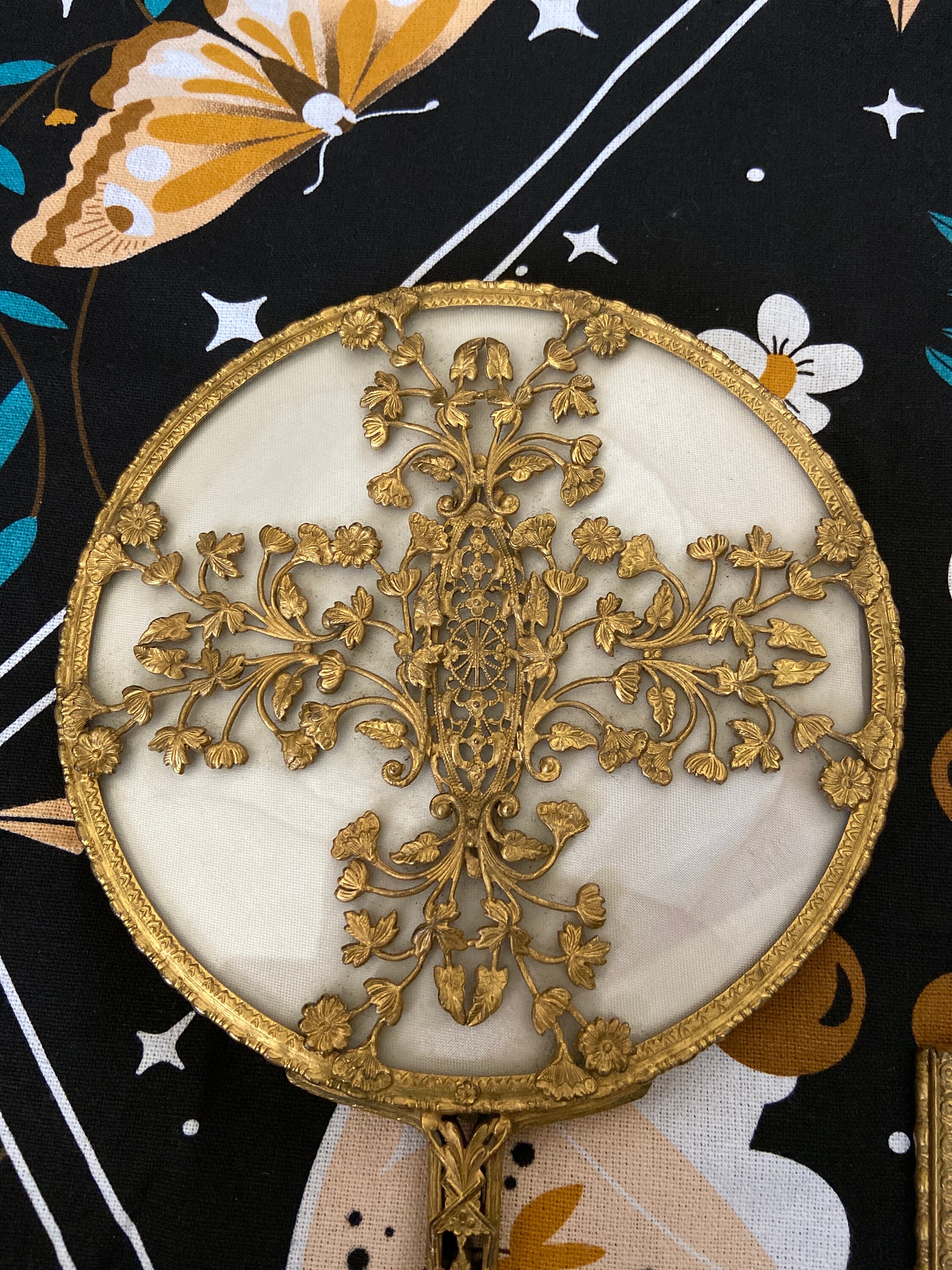 Vintage Filigree Vanity Set With Hand Brush, Hand Mirror and Comb - Etsy