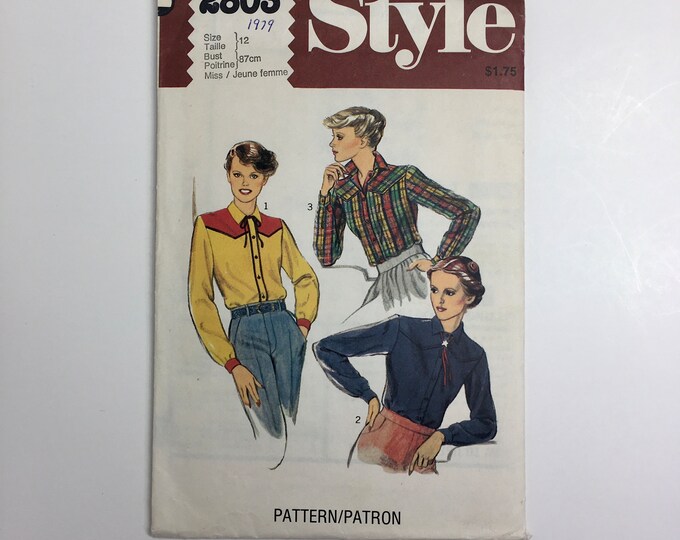 Vintage 1970s Style Misses Shirt With Western Style Yoke and Trim ...