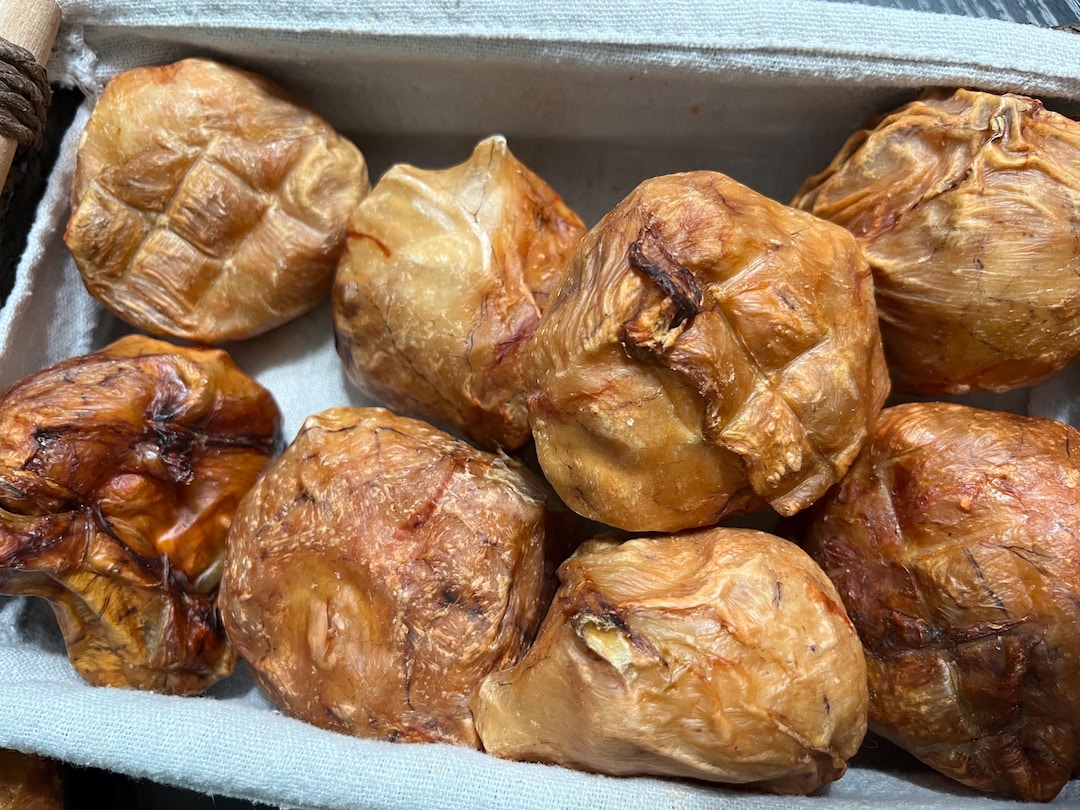 Bladder Baked Beef Cheek Bombs Longlasting, Hard Dog Chews With Video ...