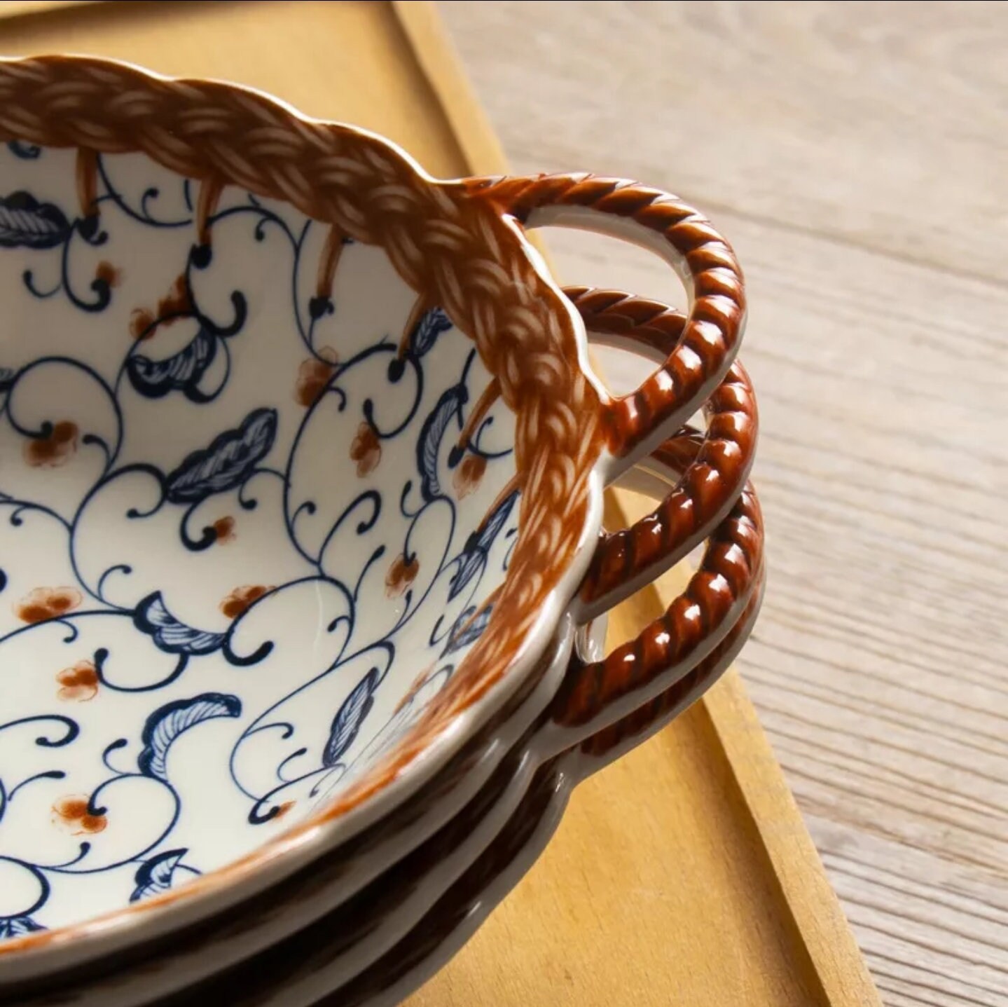 650ml Japanese Salad Bowl, Ceramic Soup Bowl With Handle, Wavy Edge ...