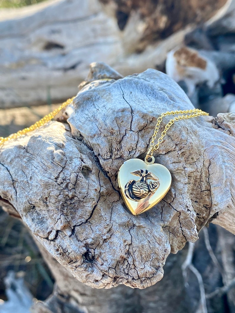 Vintage Gold Toned US Marine Corps Heart Locket - Etsy