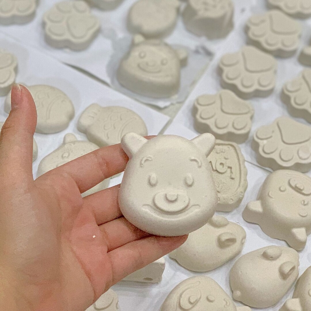 Pooh Bear Plaster Figurine( Color and Brush Not Included) - Etsy