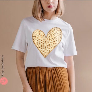 Passover Matzah Heart Shirt Jewish Gifts Tshirt Am Yisrael Chai Pesach ...