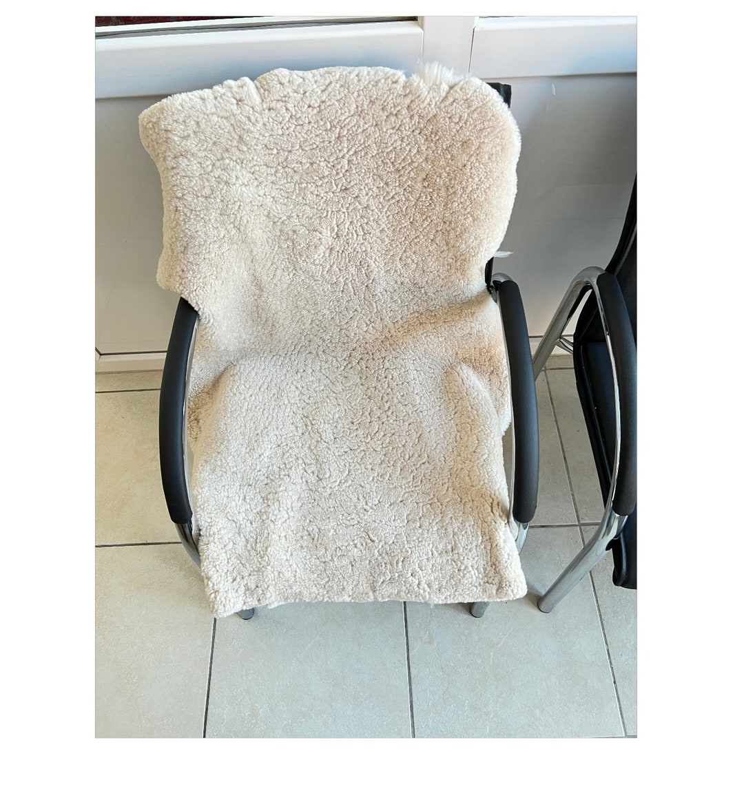 Curly Sheepskin, Short Wool Sheepskin, Sheepskin Upholstery , Chair ...