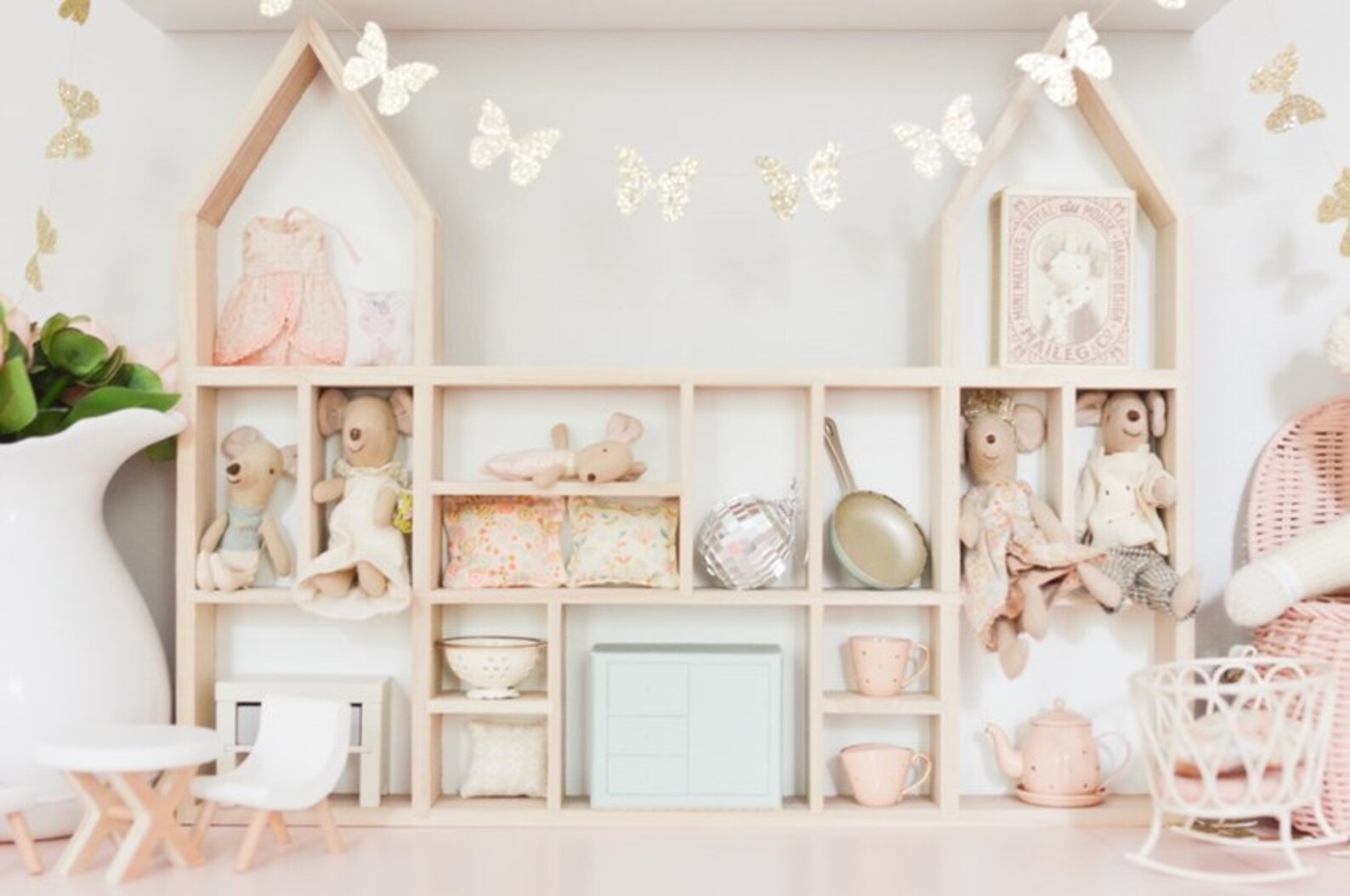 Maileg Mouse Display Shelf Small Wooden Castle Shaped Shelf for Maileg ...