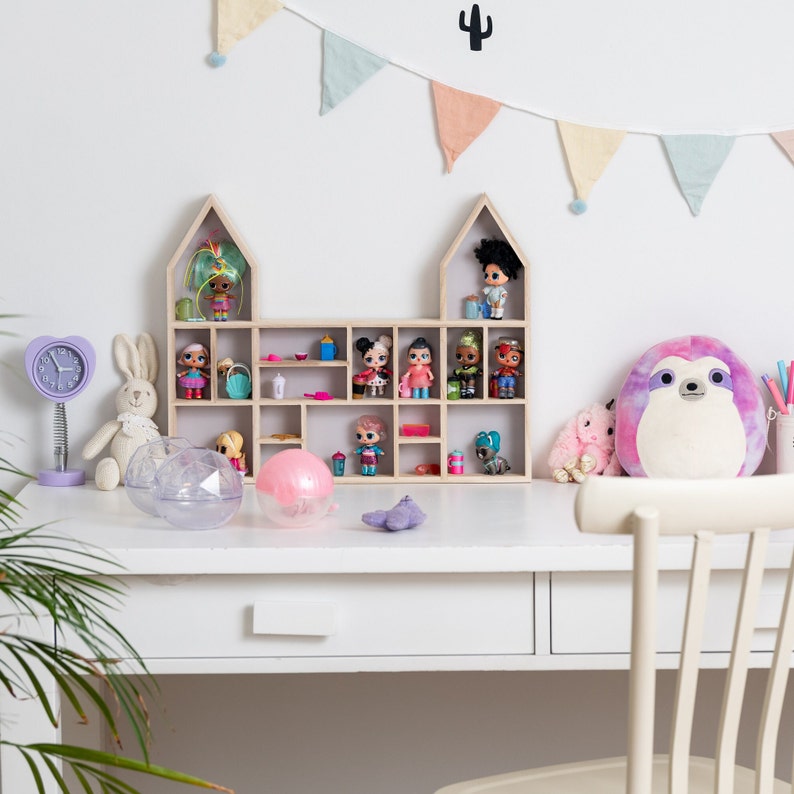 Castle Shaped Display Shelf Wooden Curio Shelf for Knick Knack Storage ...