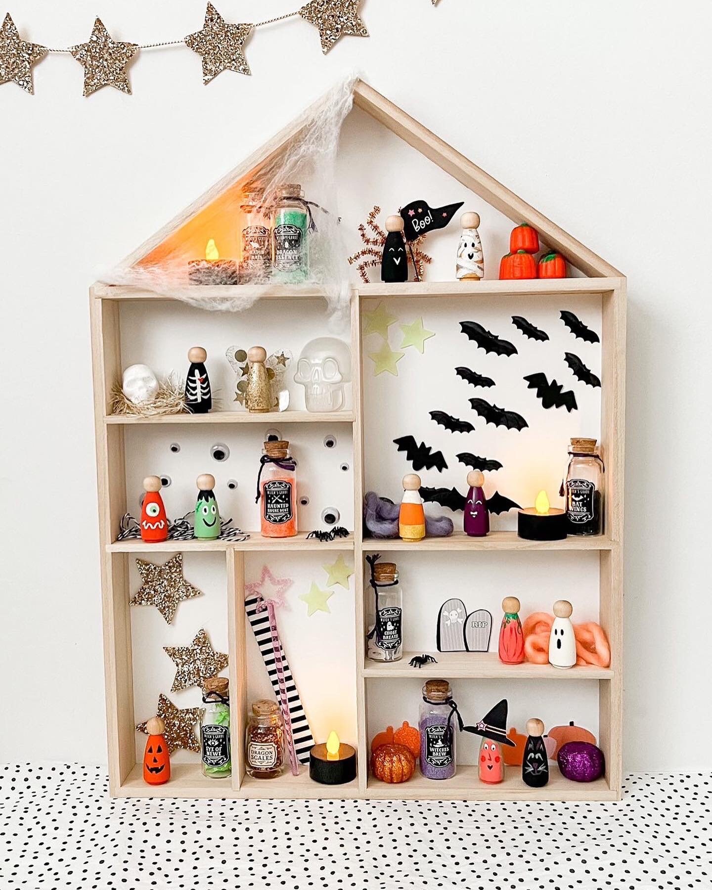Halloween Display Shelf Wooden Shelf for Halloween Decorations Indoor ...
