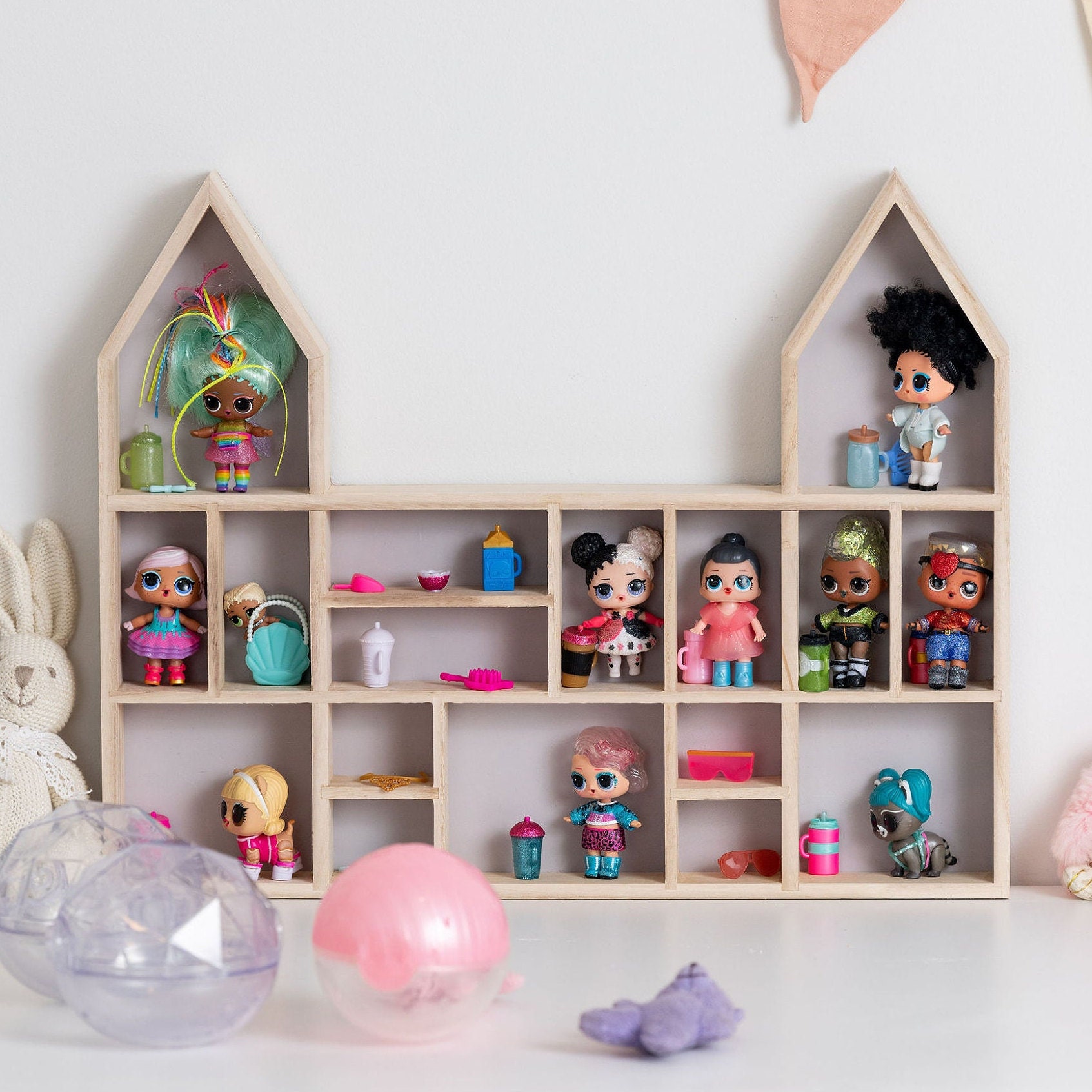 Castle Shaped Display Shelf Wooden Curio Shelf for Knick Knack Storage ...