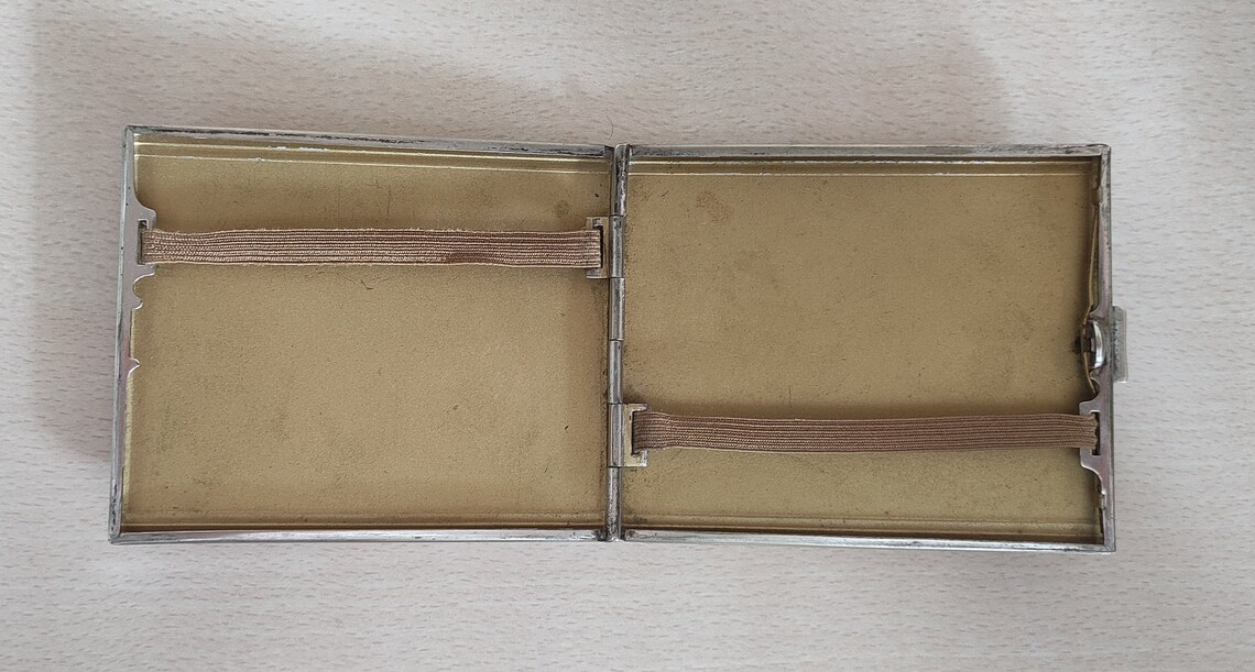 Vintage Collectible Metal Cigarette Case - Etsy