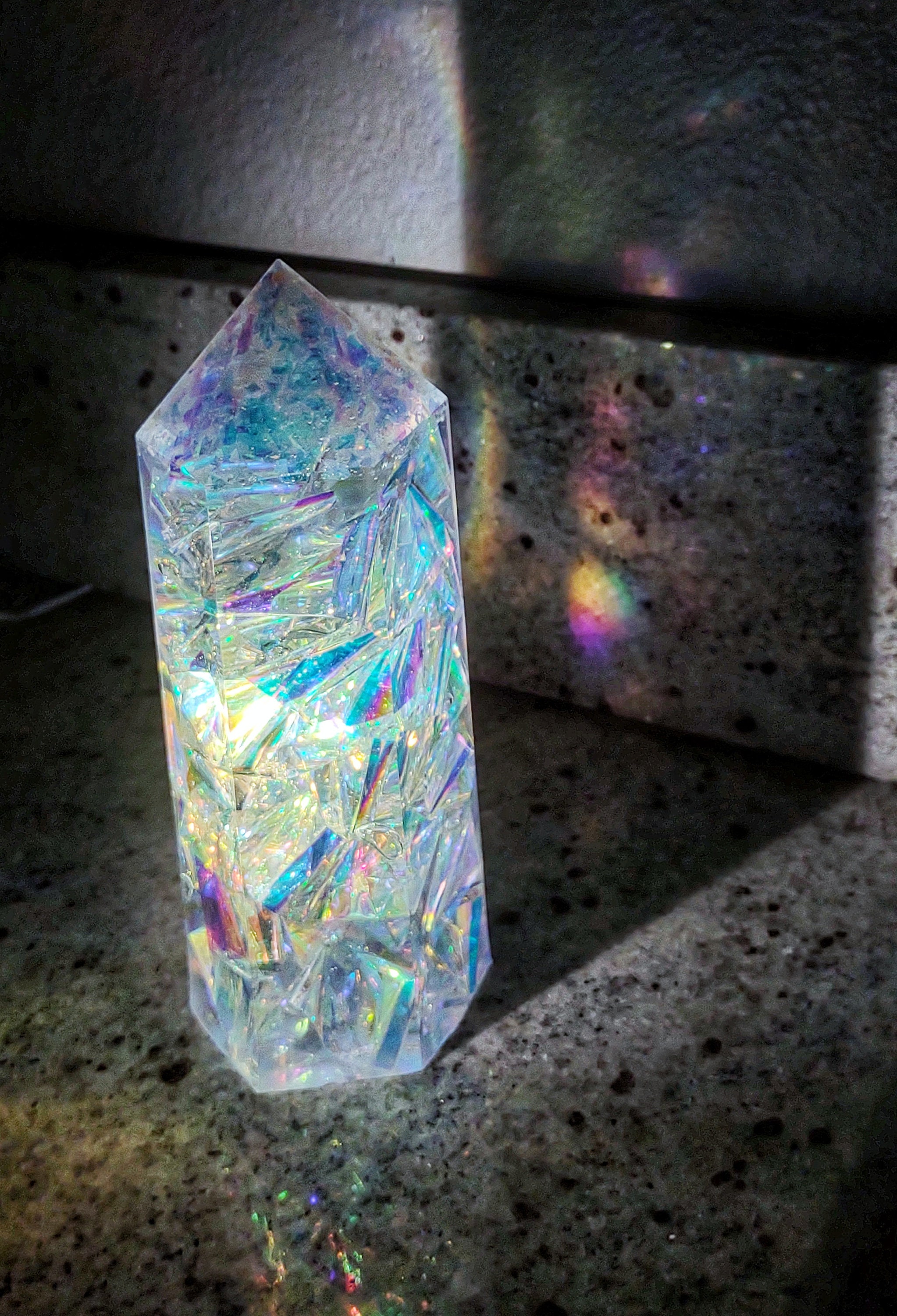Resin Light Crystal Night Light Resin Prism Crystal Gift Unique Light ...