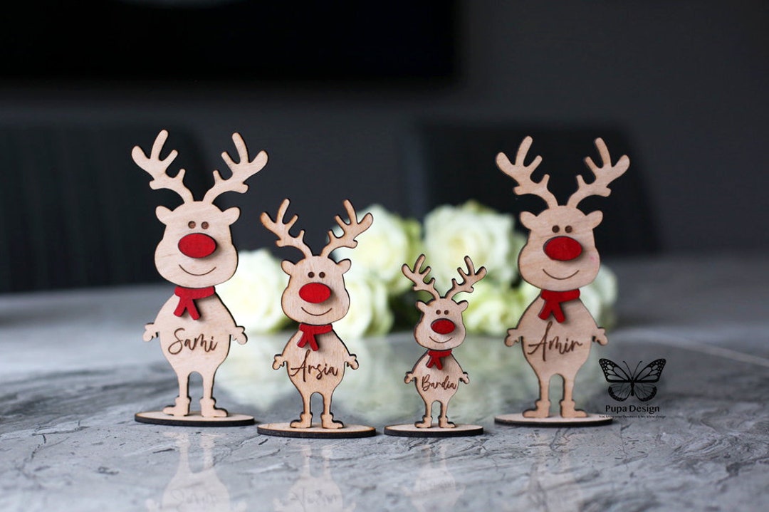Personalized Christmas Reindeer Place Setting: Engraved Wood Table ...
