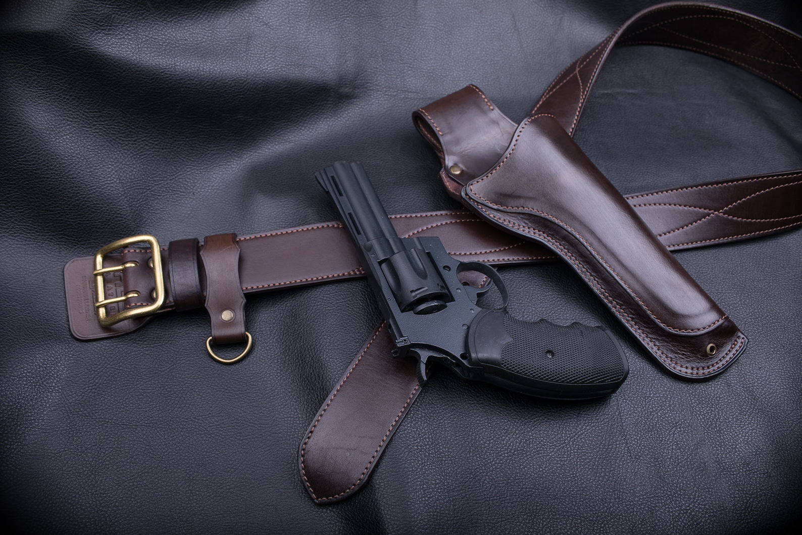 Colt Python Leather Holster Сustom Made Unique Design Vintage Look ...