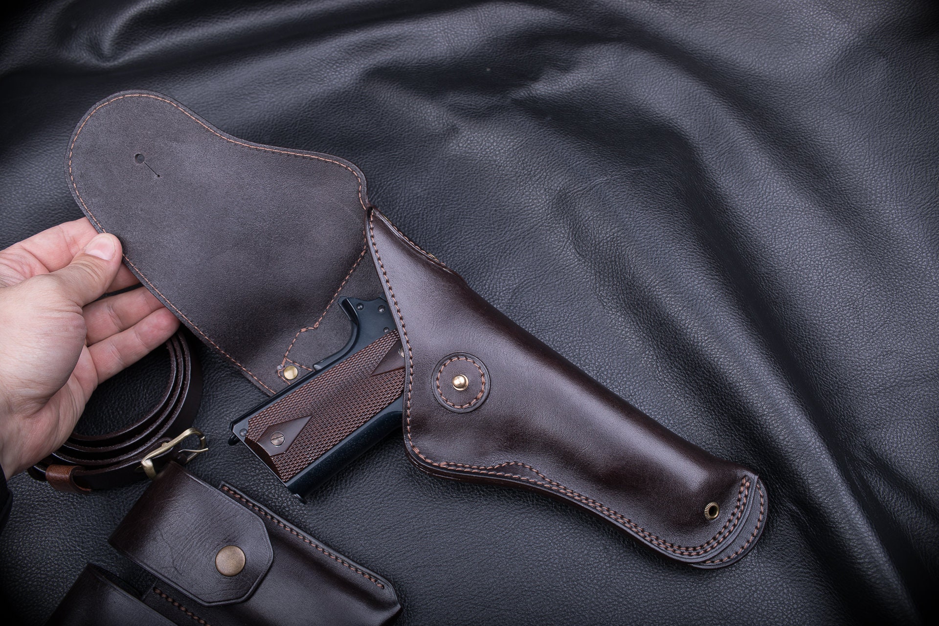 Colt 1911 Custom Made Leather Holster Vintage Look Unique Design Retro ...
