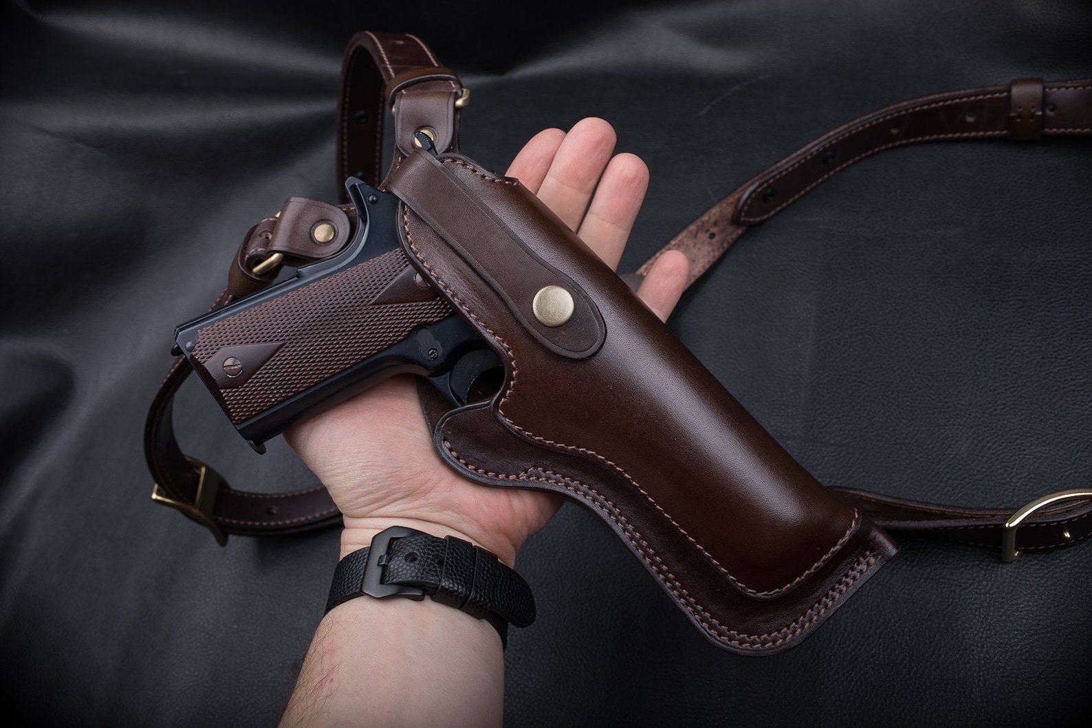 Colt 1911 Custom Made Leather Shoulder Spider Holster | Vintage Look ...