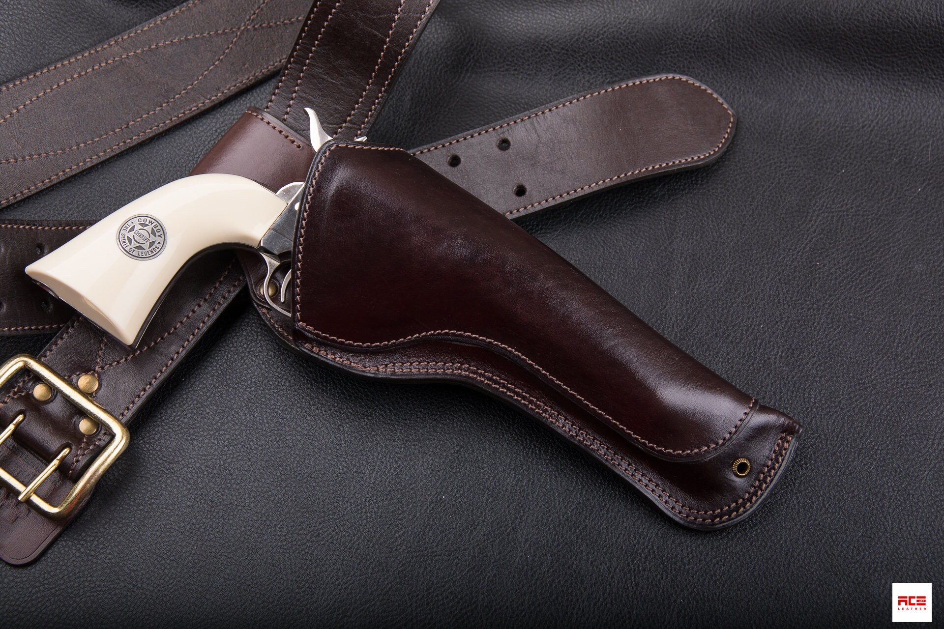 Colt Peacemaker SAA Custom Made Leather Holster Vintage Look Unique ...