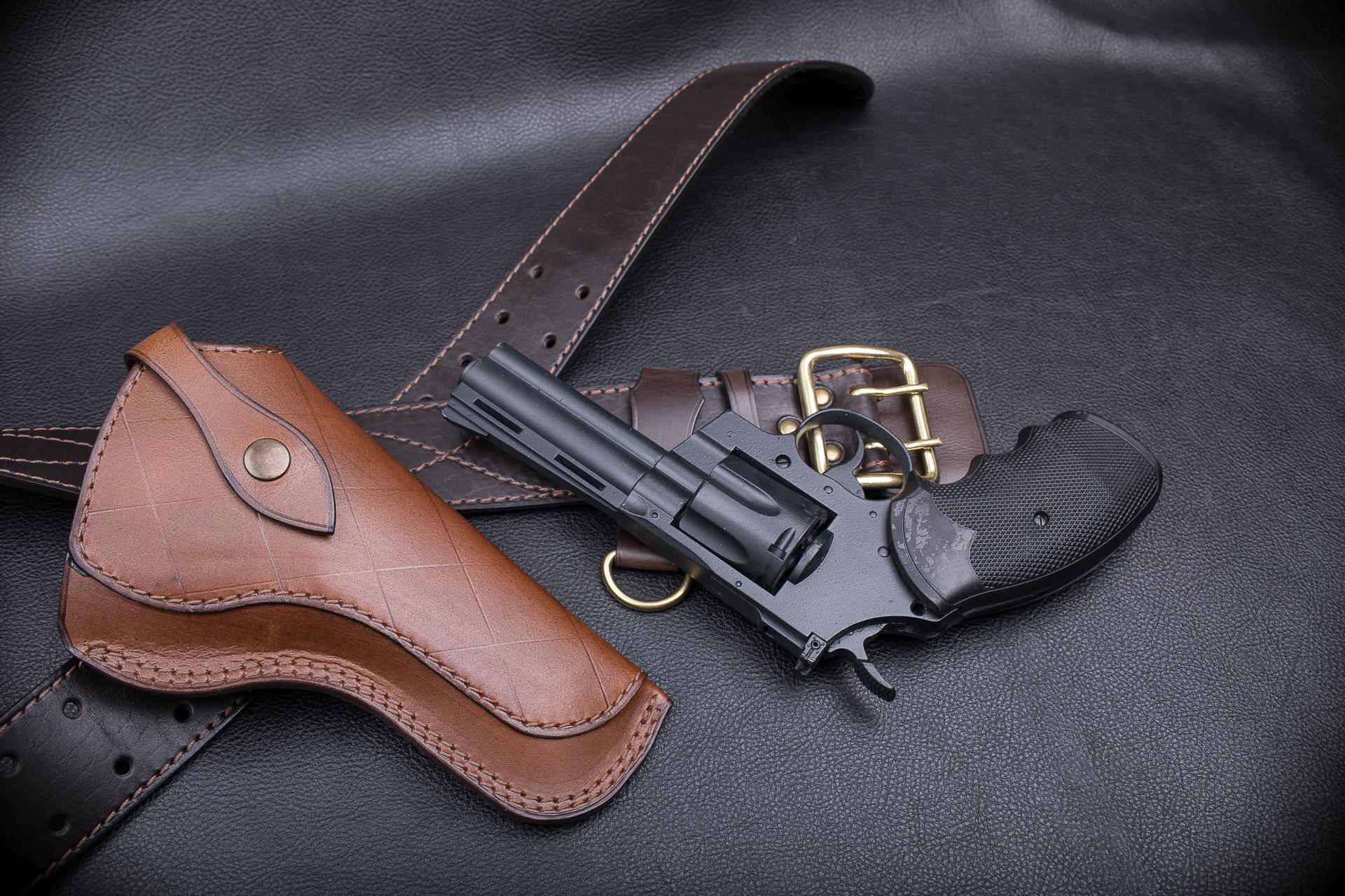Colt Python Leather Holster: Handmade Vintage Style - Etsy