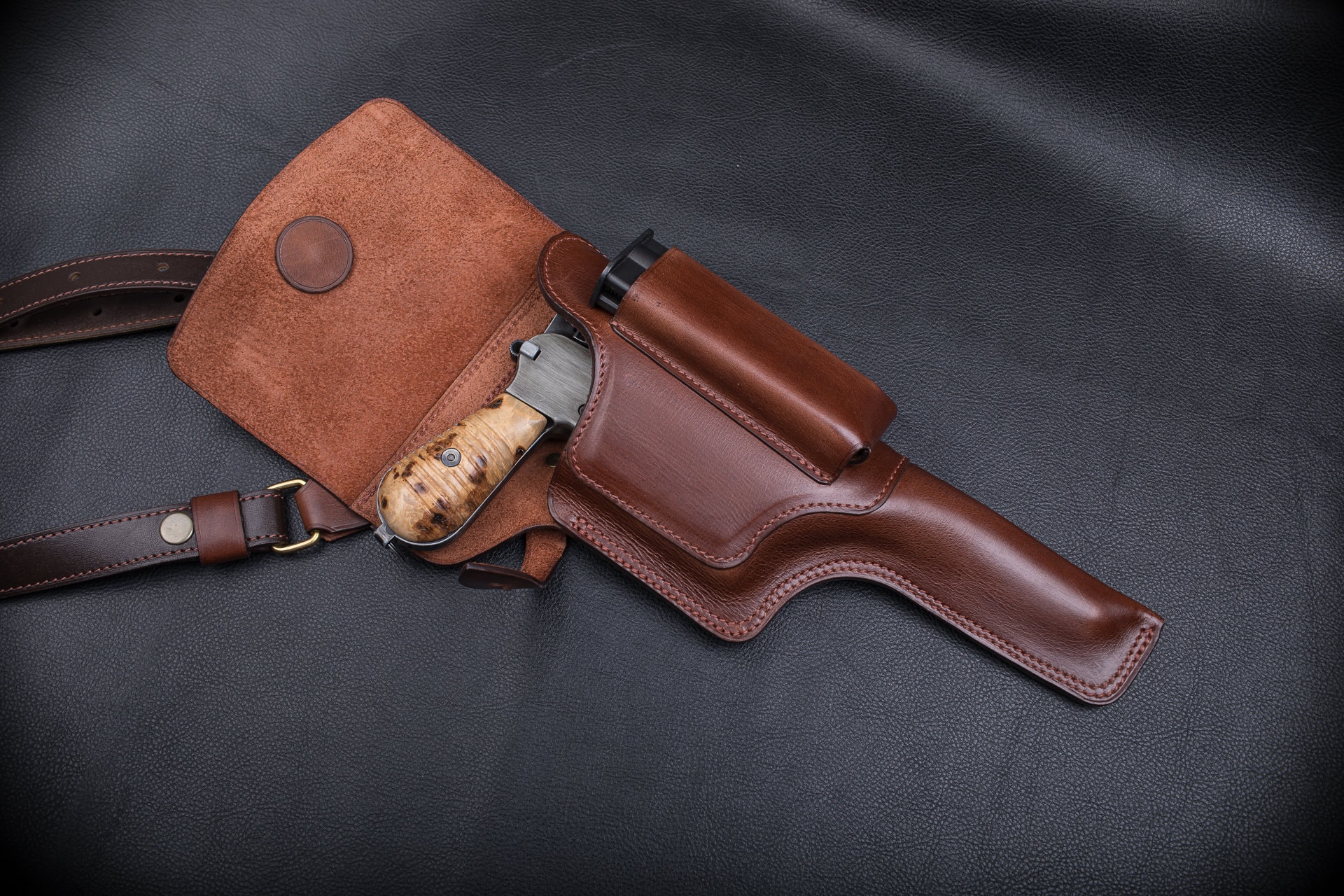 Mauser M712 /C96 Custom Made Leather Holster Vintage Look Unique Design ...