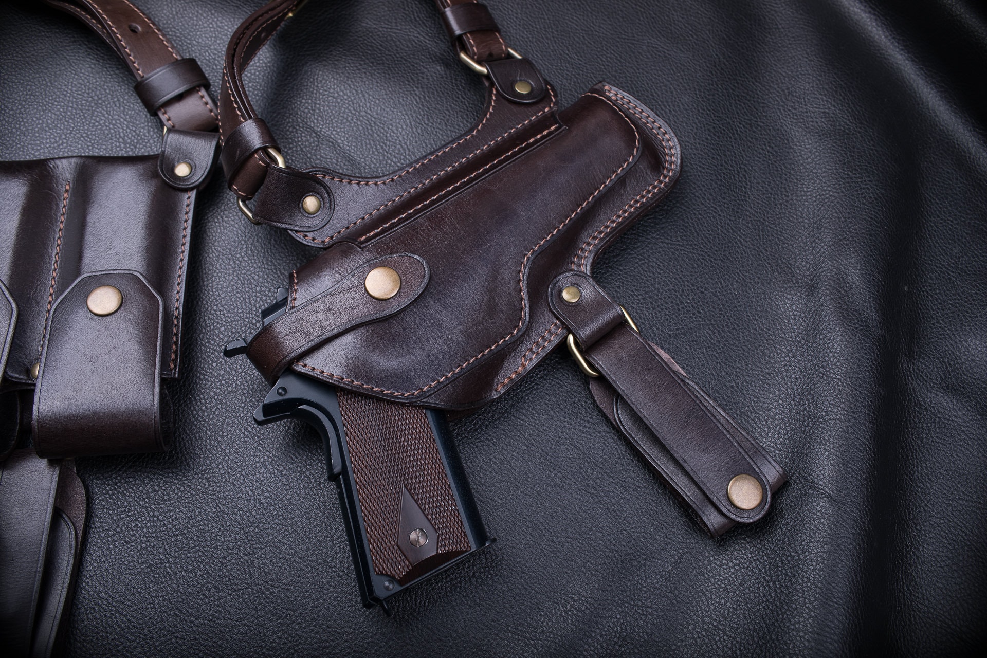 Colt 1911 Custom Made Leather Shoulder Spider Holster | Vintage Look ...