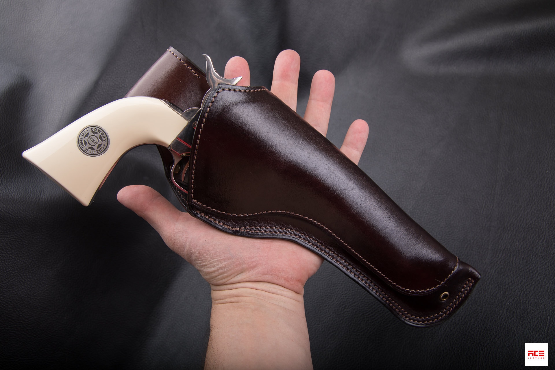 Colt Peacemaker SAA Custom Made Leather Holster Vintage Look Unique ...