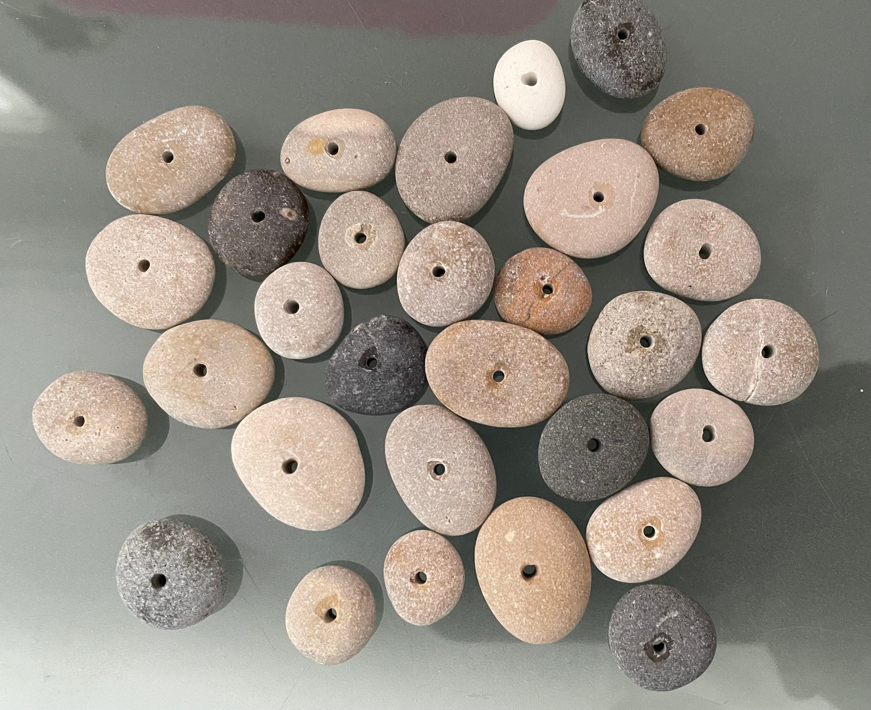 30 Centre Drilled Tiny Sea Pebbles / Natural Beach Stone / Sea Pebble ...