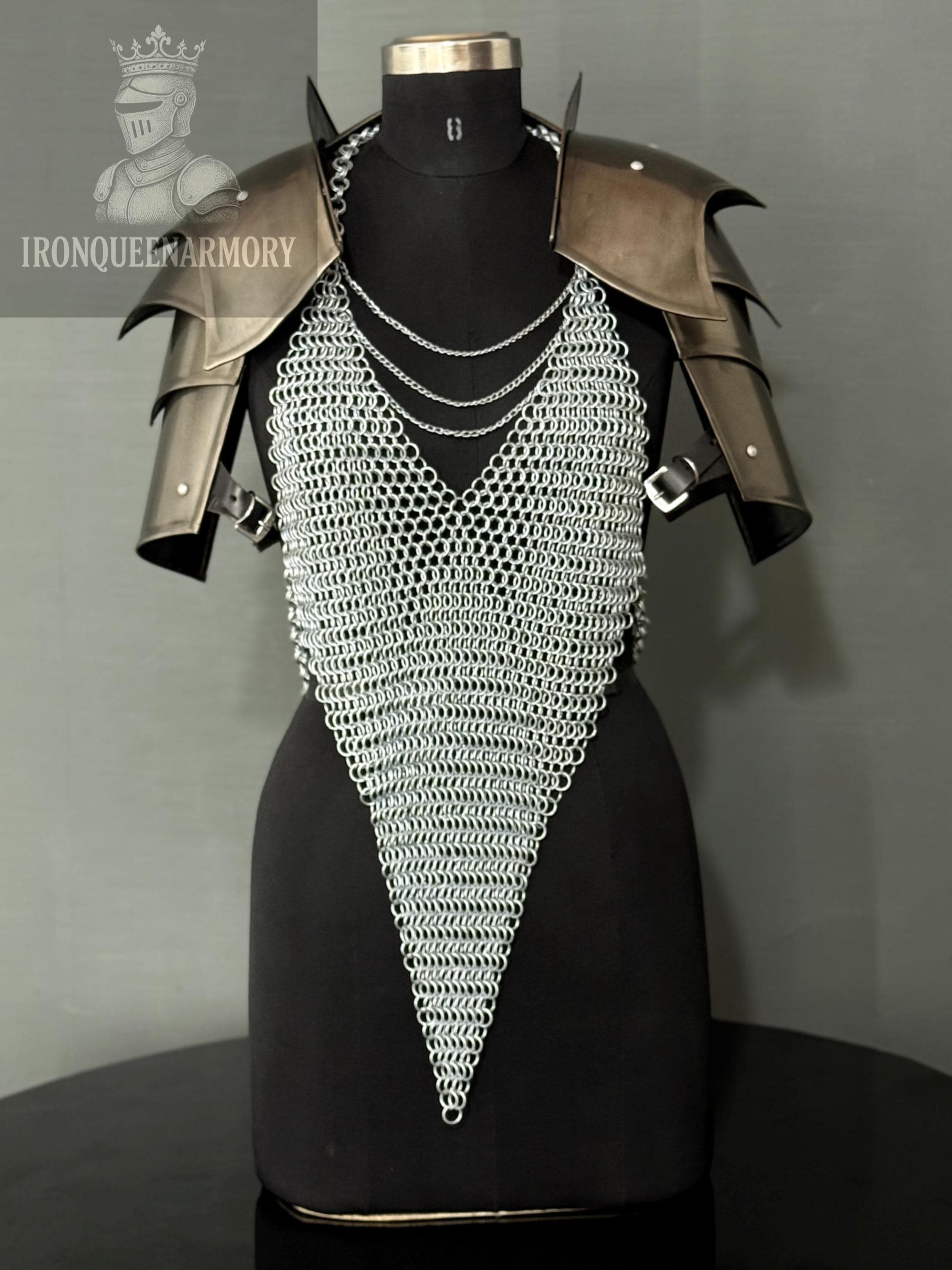 Knight Chainmail Armor Top for Women With Gothic Pauldrons/medieval ...