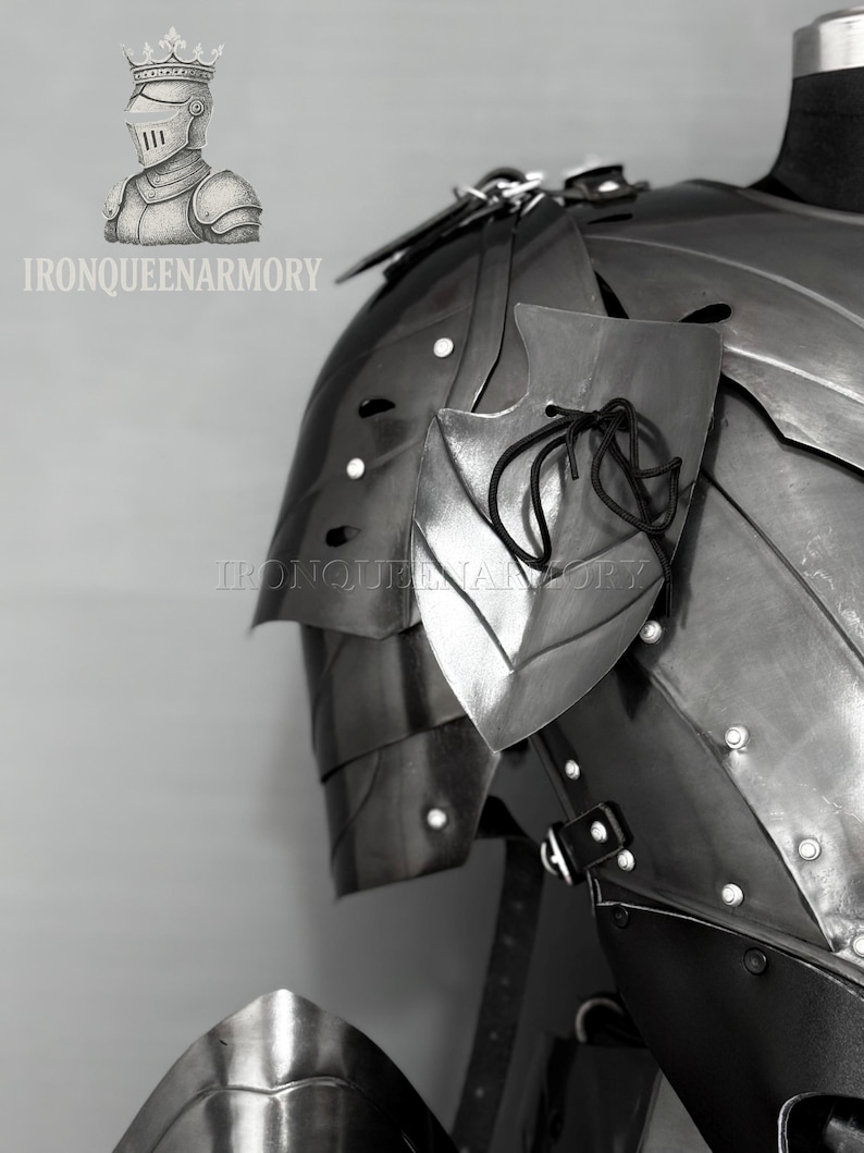 Steel Valkyrie Armor Suit: Medieval Female Warrior, Dark Knight Cosplay ...