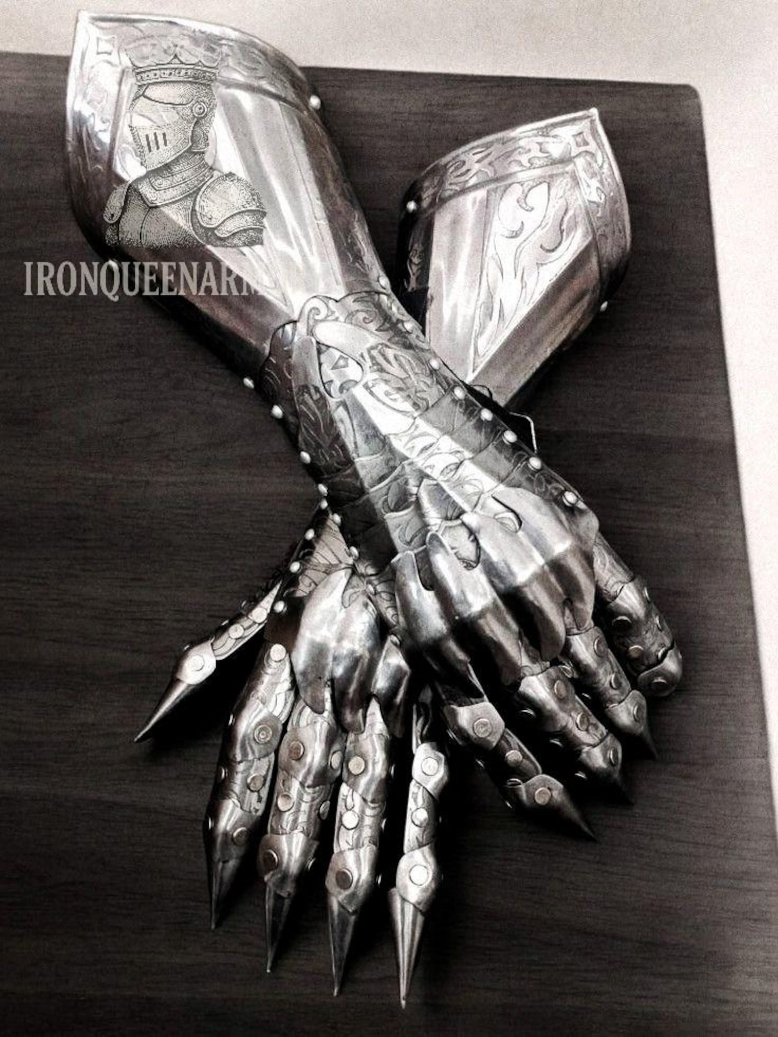 Medieval Nazgul Etching Gloves Set/hand-forged Gothic Gauntlets With ...