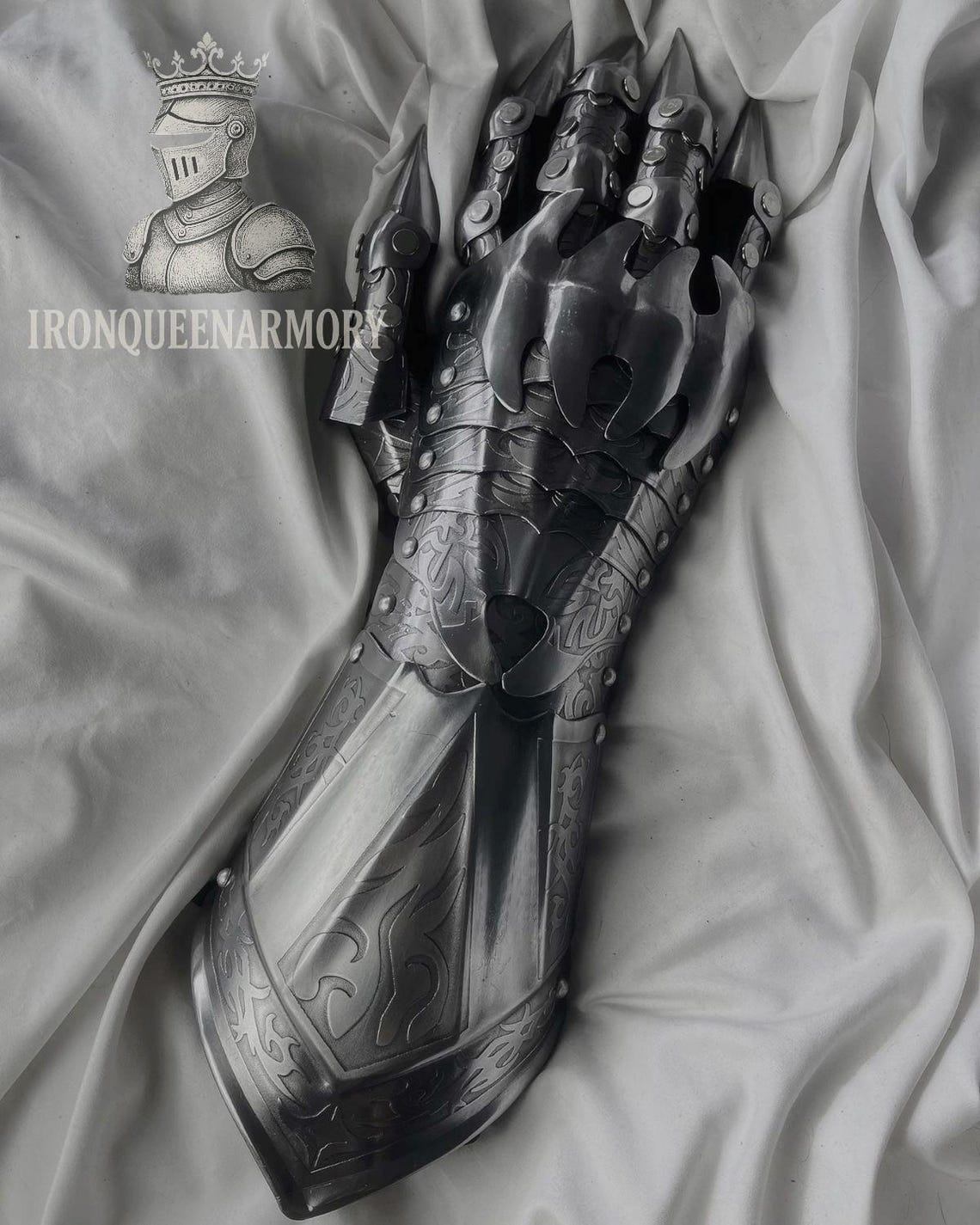 Medieval Nazgul Etching Gloves Set/hand-forged Gothic Gauntlets With ...