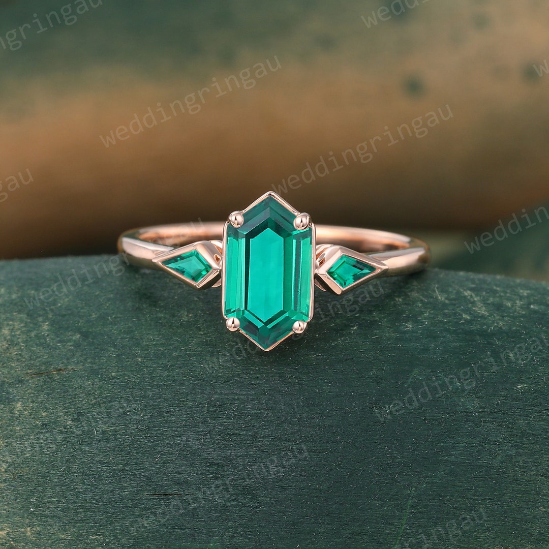 Hexagon Cut Emerald Ring Unique Rose Gold Engagement Ring Kite Cut ...
