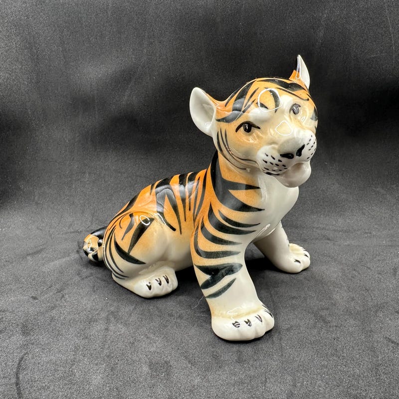 Lomonosov Cat Figurine - Etsy