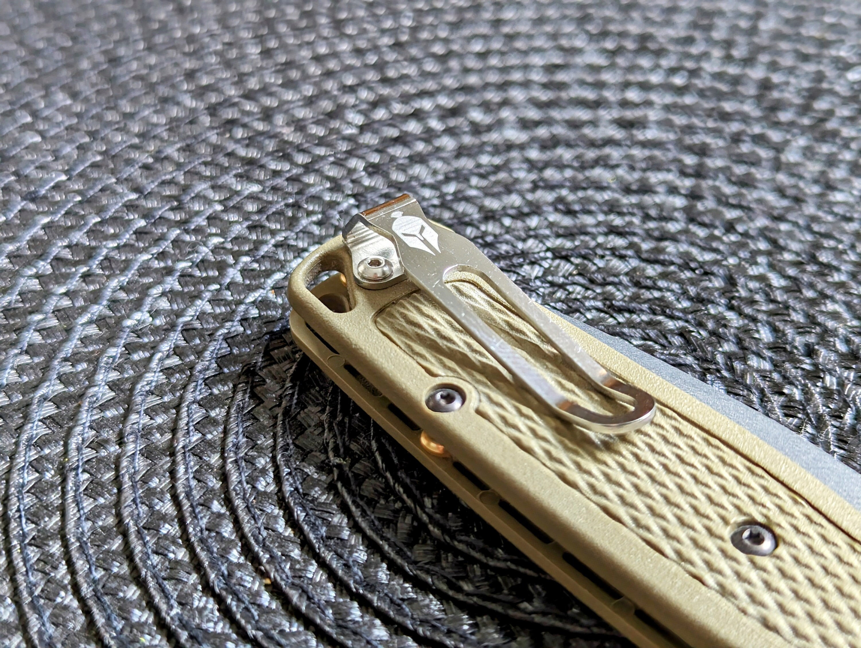 Benchmade Bugout 535 Custom Belt Clip With SPARTA Helmet LOGO Engraving 2 HEX Screws - Etsy