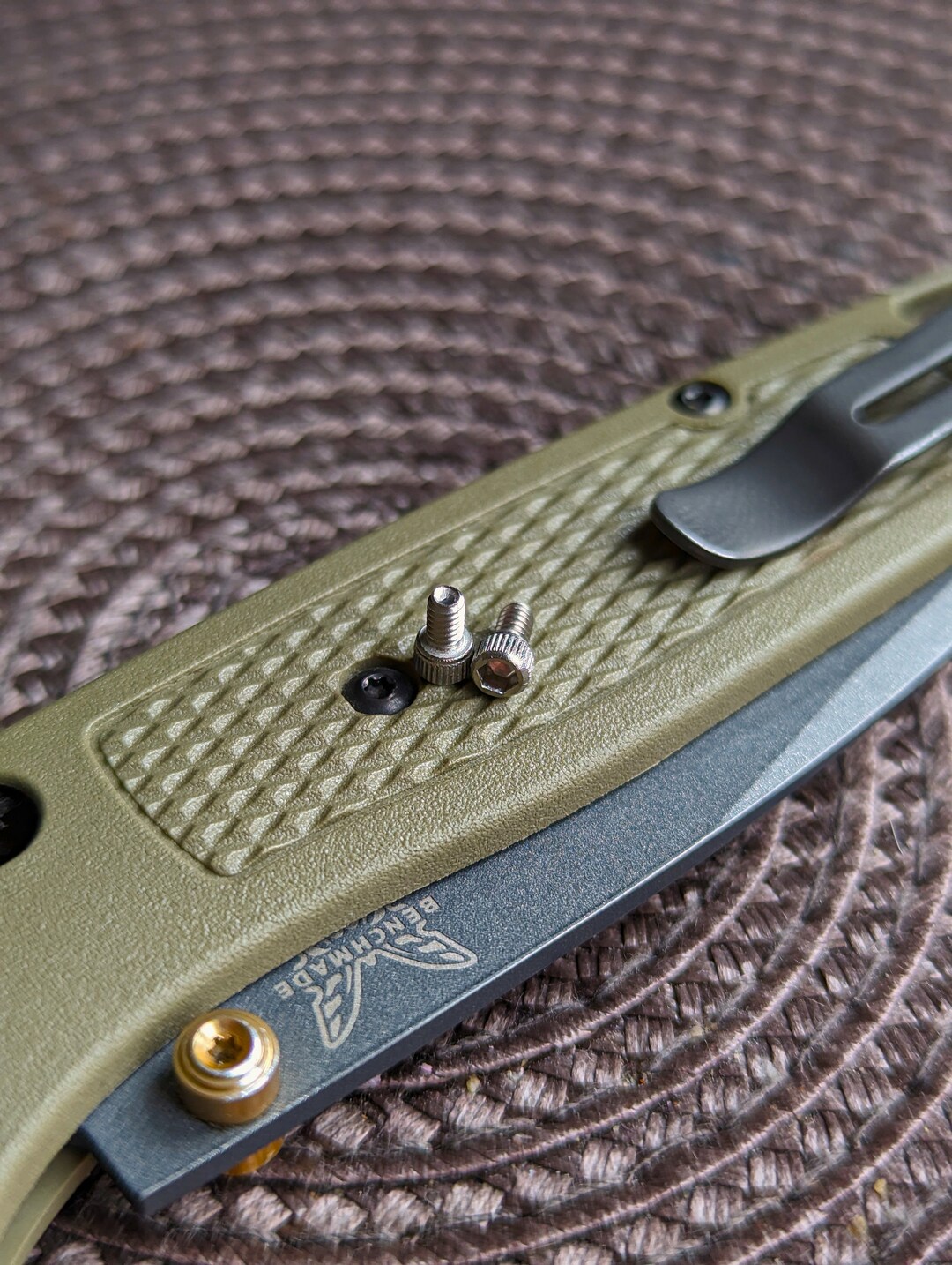 Benchmade Bugout 535 SCREWS ONLY Knife 2 HEX Hi Screwdriver Screws + 1 ...