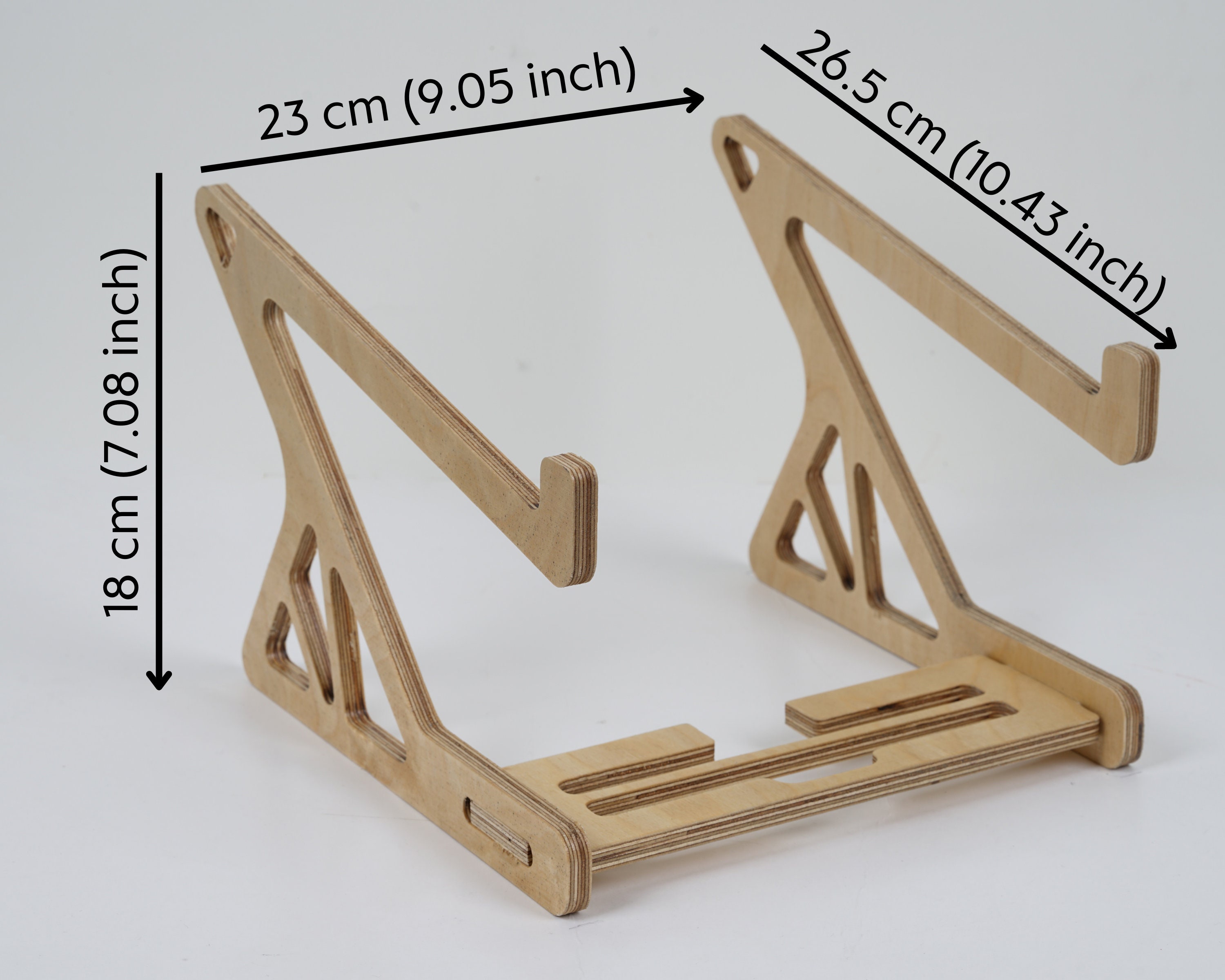 Mississippi Natural Wood Vertical Laptop Stand, Docking Station MacBook ...