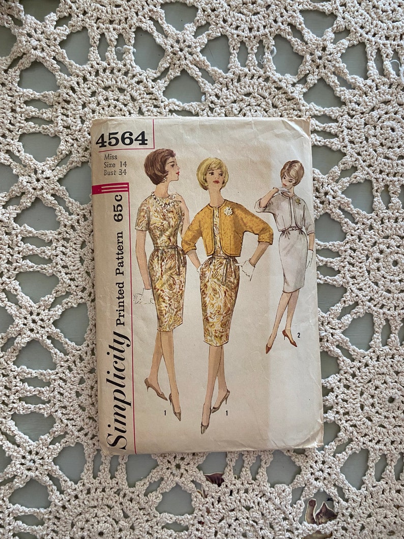 Simplicity Pattern #4564 (1960) Juniors' and Misses' One-piece Dress ...