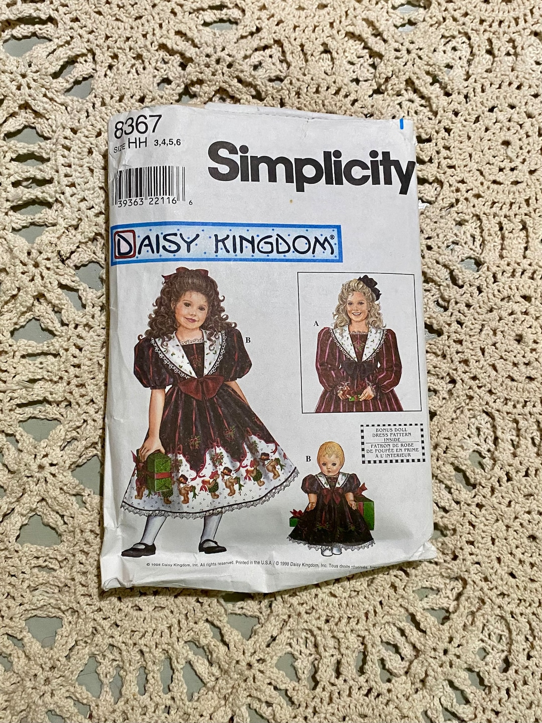 Simplicity Pattern #8367 (1998) Daisy Kingdom Child's and Girls' Dress ...