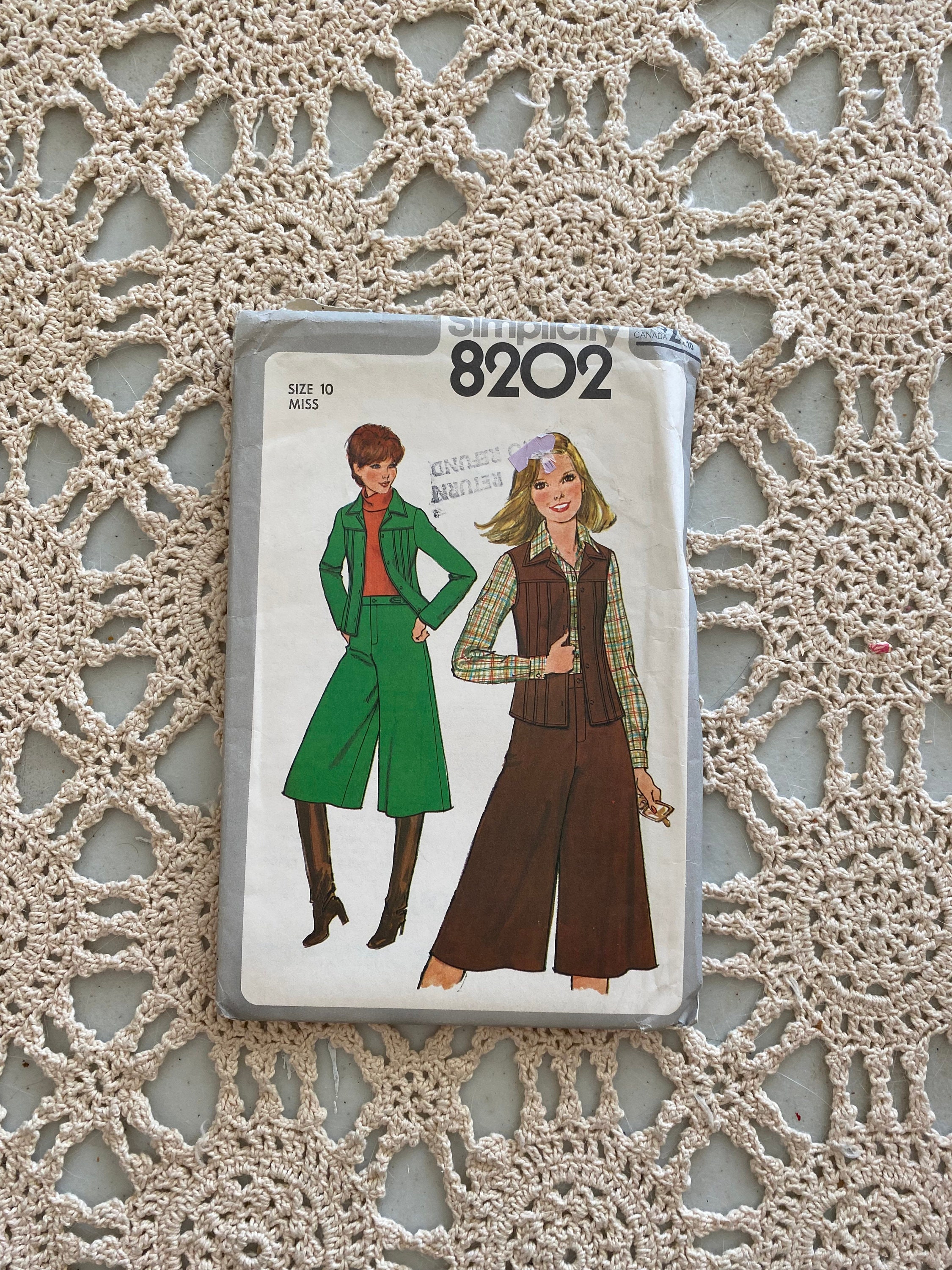 Simplicity Pattern 8202 1977 Misses' and Juniors' Gauchos and Unlined ...