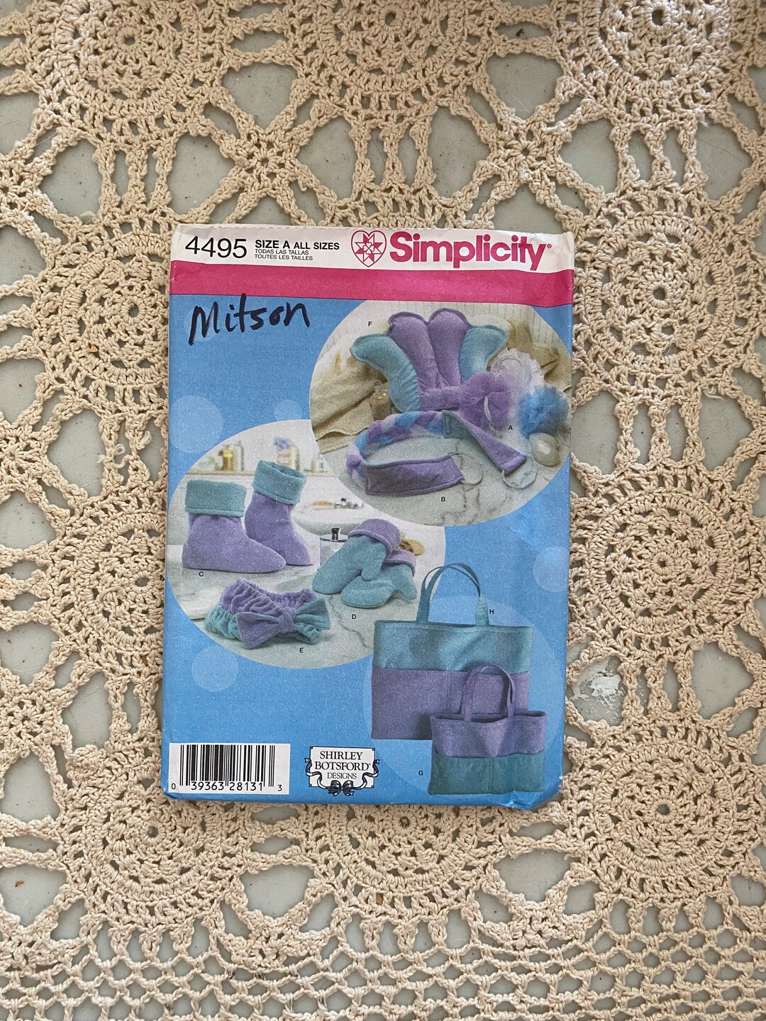 Simplicity Pattern 4495 (2005) Spa Accessories, Mitts and Boots in ...