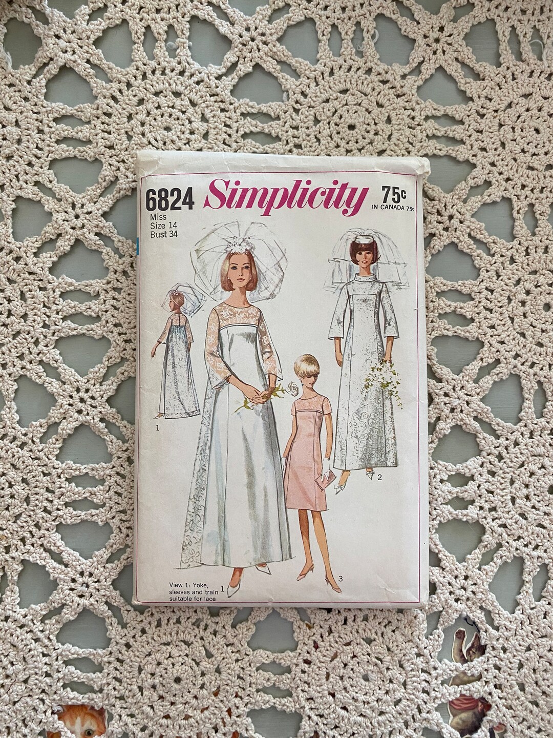 Simplicity Pattern #6824 Misses' Wedding Gown With Detachable Train and ...