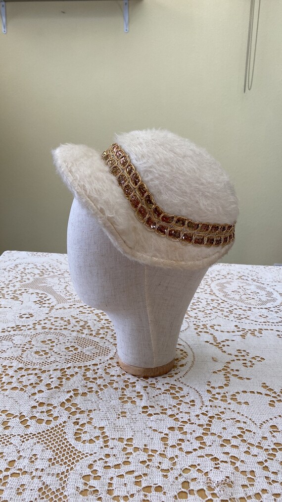 Faux Fur & Gold Glamorous Cap - Gem