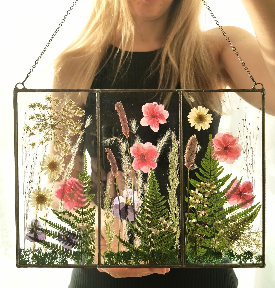 Large Pressed Flower Frame, Hanging Glass Decor, Wall Decor, Botanical ...
