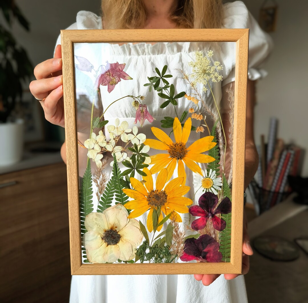 Large Pressed Flower Frame, Hanging Glass Decor, Wall Decor, Botanical ...