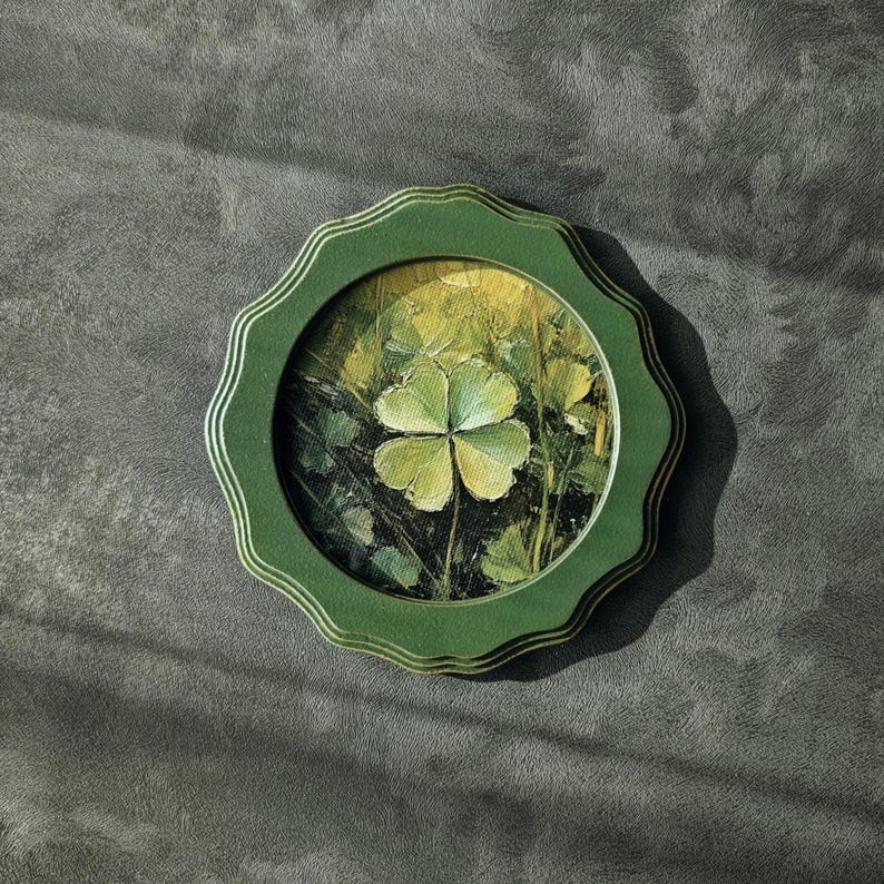 Original Round Photo Frame, Small Picture Frames - Frame Color Choice ...