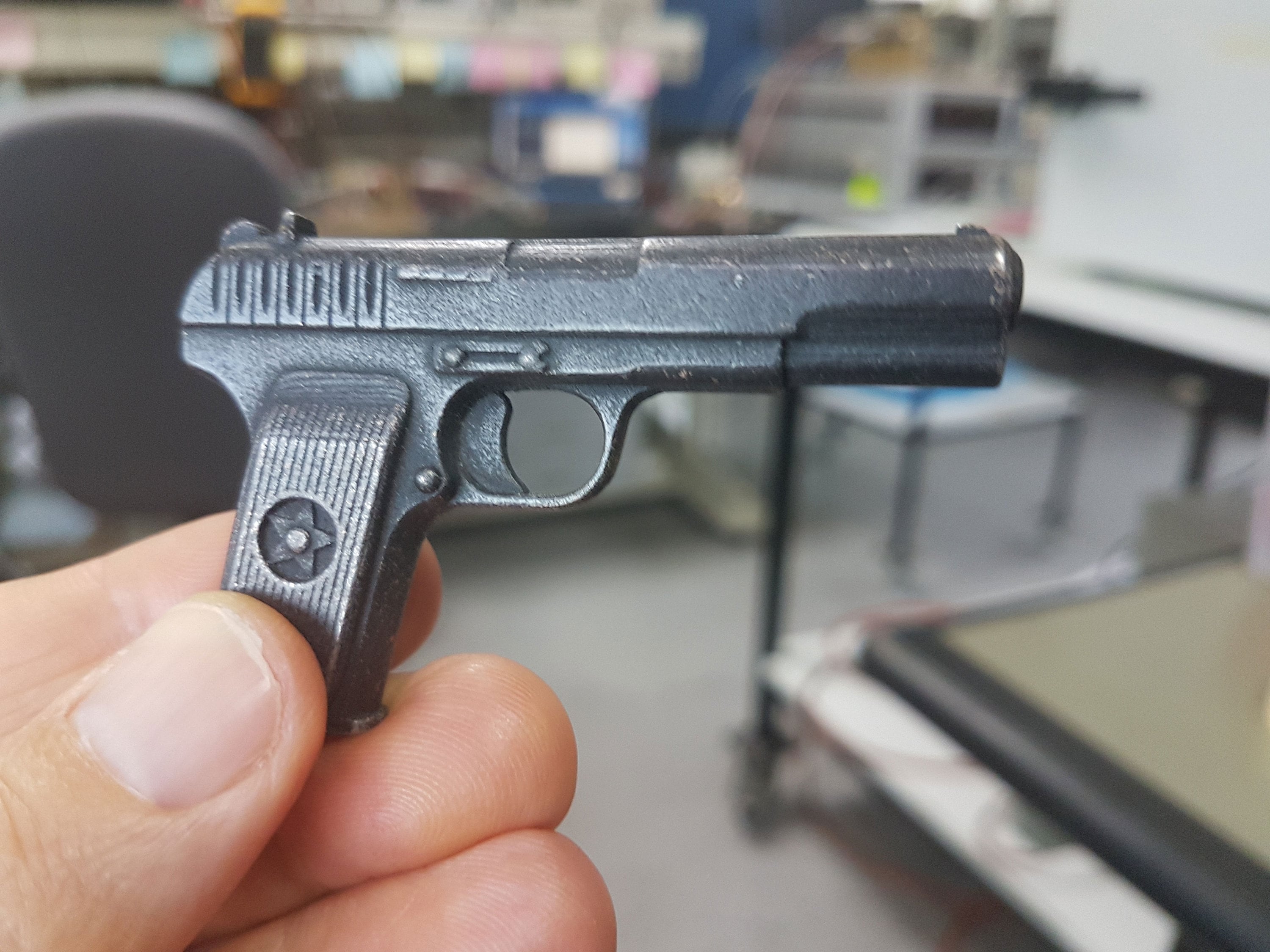 最新人気 silver 925 Tokarev TT-33 ペンダントヘッド kids-nurie.com